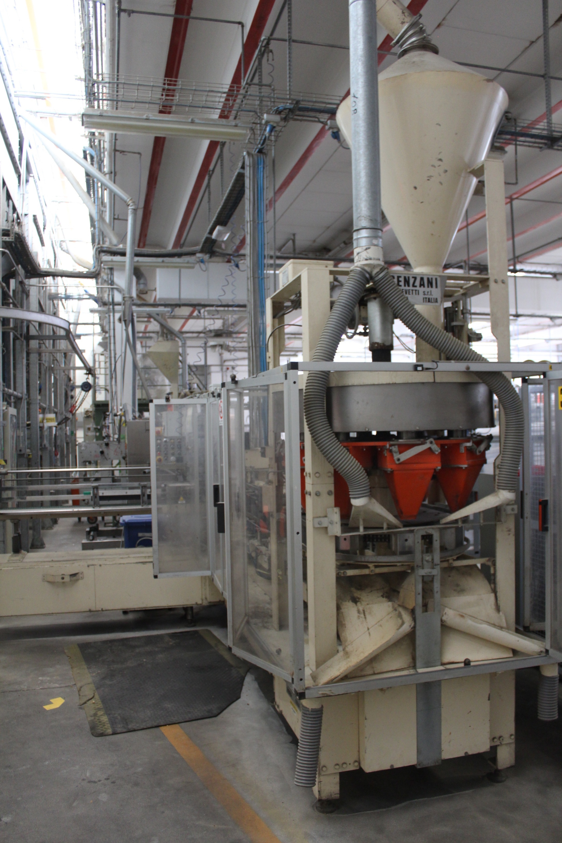 Senzani IVFX8 8 Head Volumetric Carton Filler
