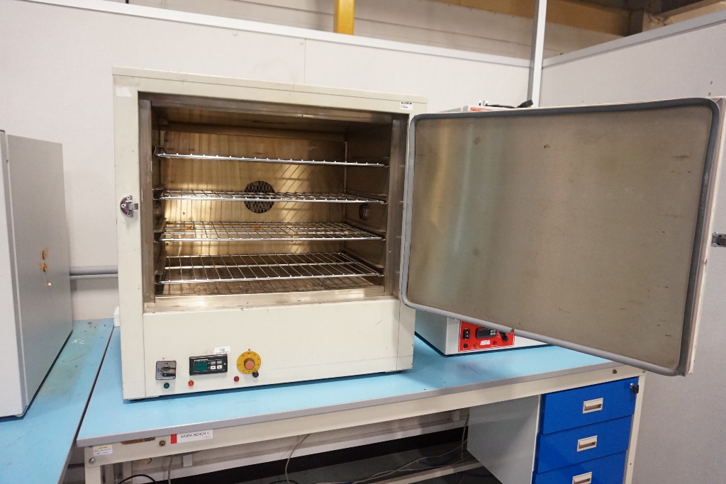 Genlab BS130SPEC Bench Top Oven