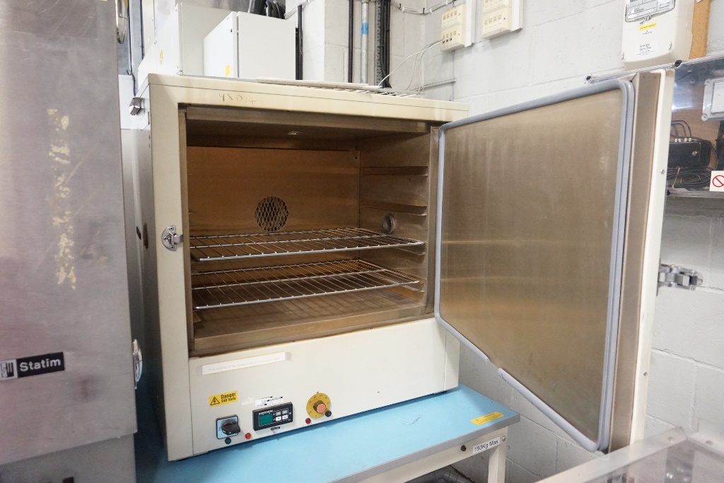 Genlab BS130S Bench Top Oven