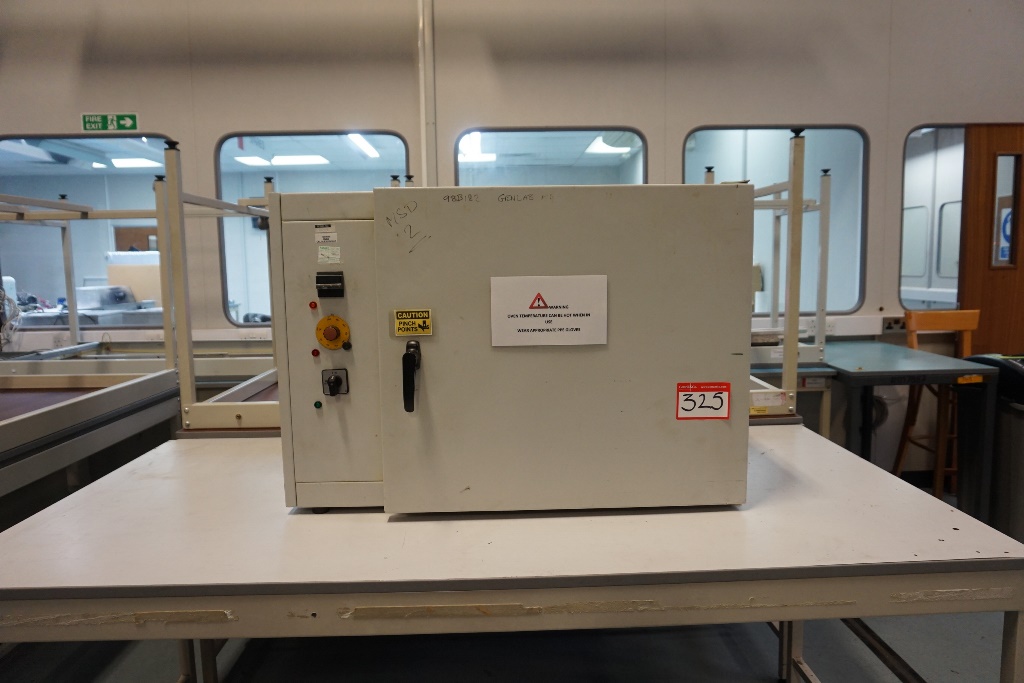 Genlab MF95D Bench Top Oven