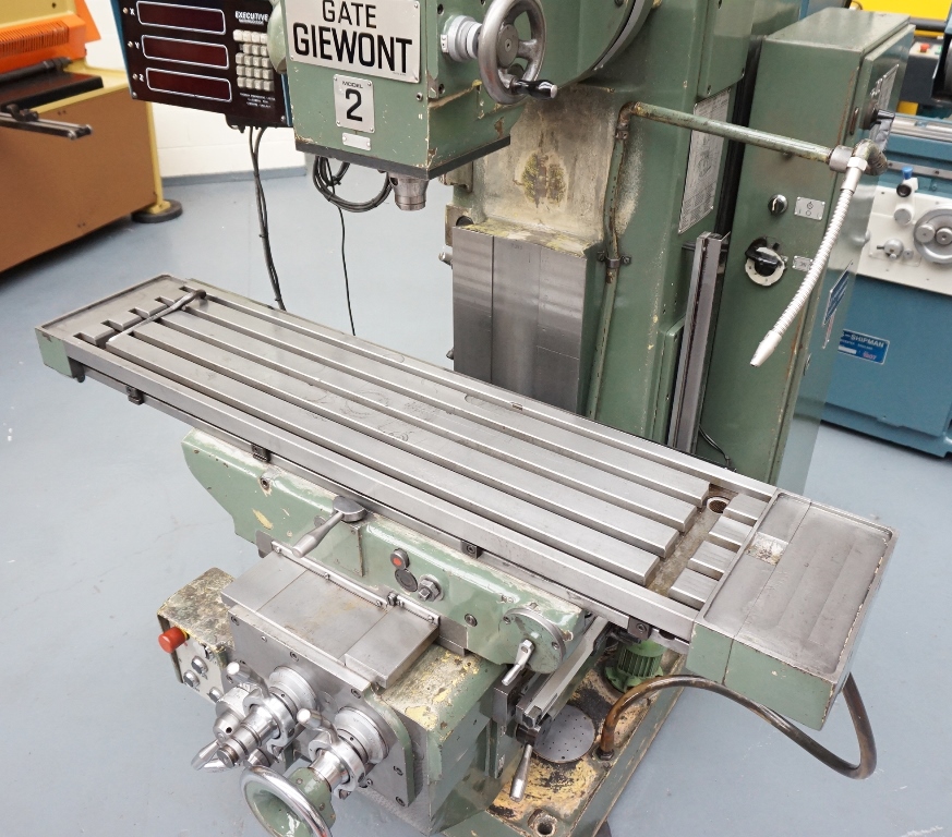 Gate Giewont Type FYD32 No.2 Vertical Milling Machine