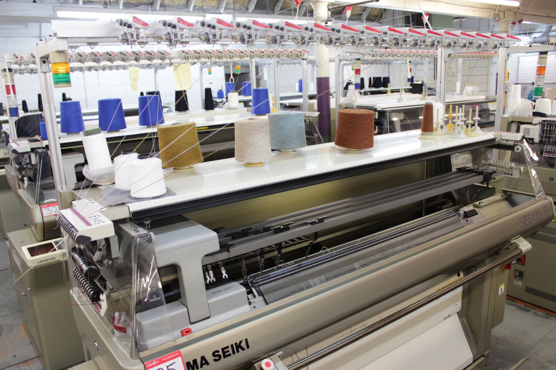 Shima Seiki SES122-S Computerised 7 Gauge Flatbed Knitting Machine
