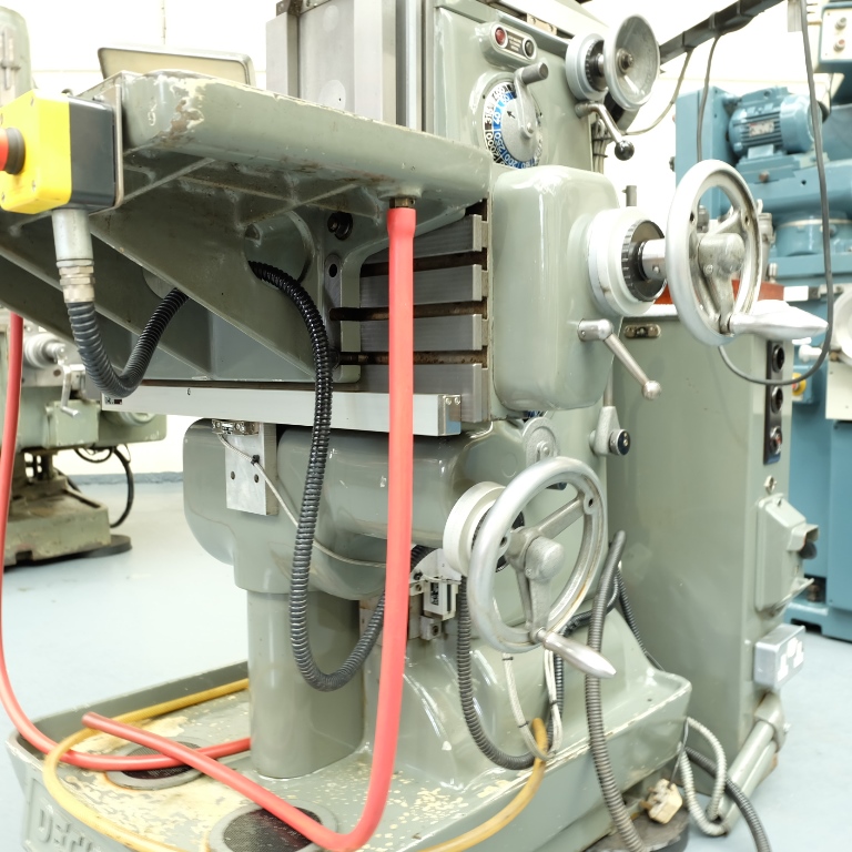 Friedrich Deckel Type FP2 Vertical Milling Machine