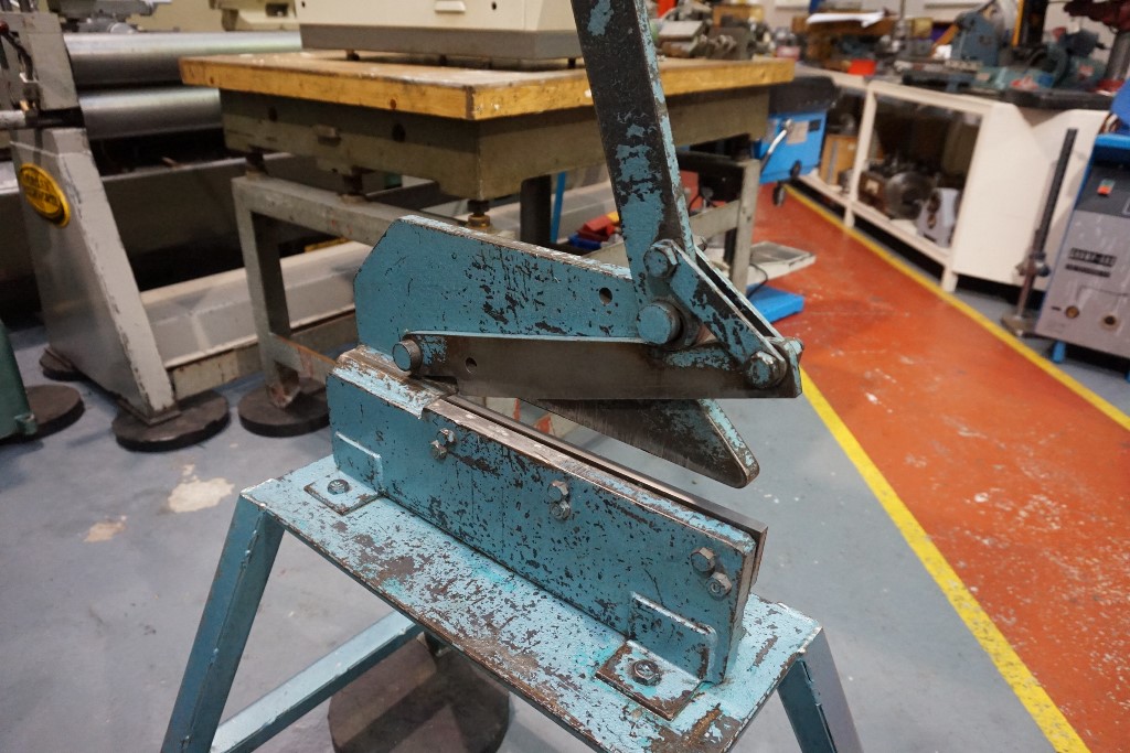 Mitchell Fox Manual Hand Cropper on Steel Stand