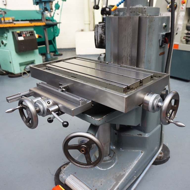 Aciera 22VA Drilling & Tapping Machine