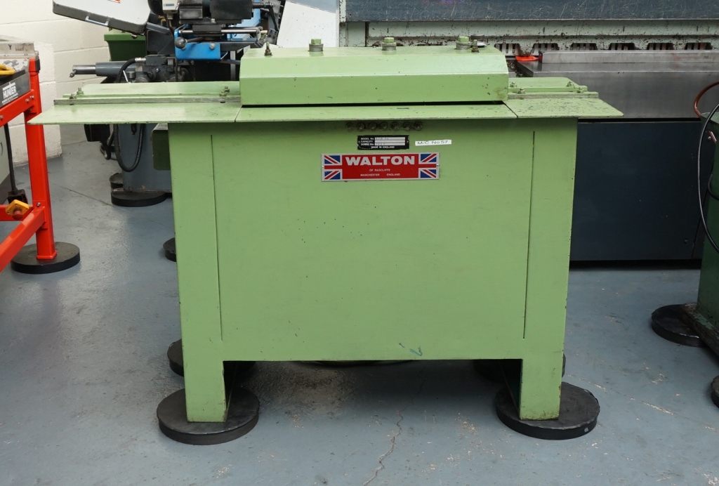 Walton Type LFN16 Sheet Metal Button Punch Lock Forming Machine