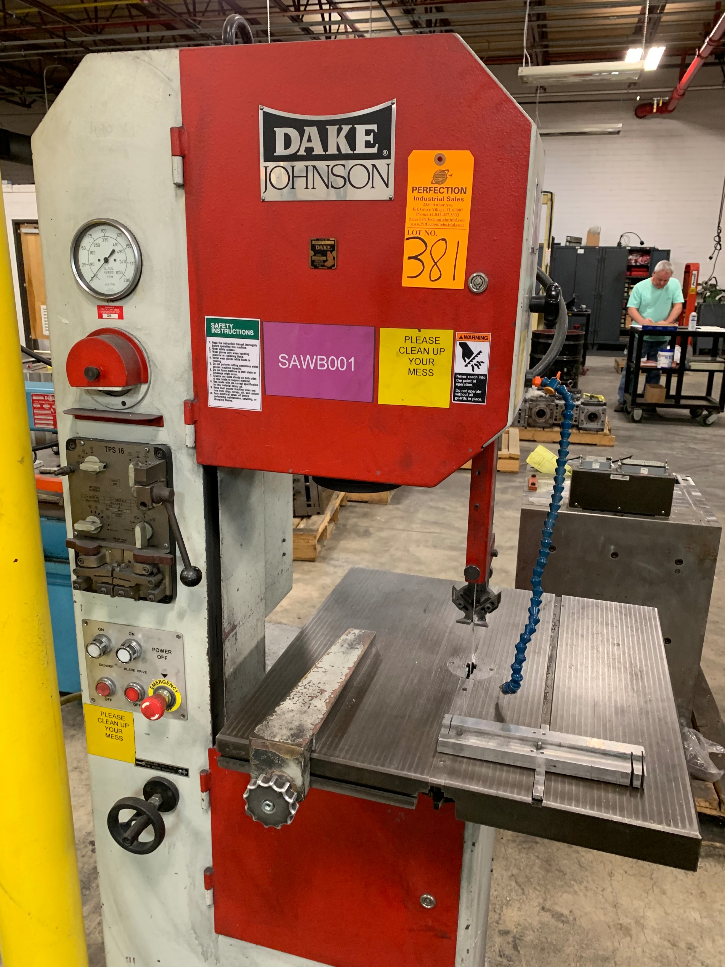 DAKE JOHNSON TPS-16 Vertical Bandsaw