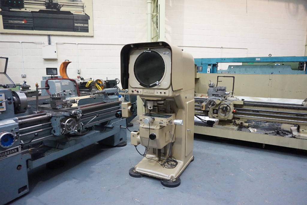 Nikon Model 5A Profile Projector