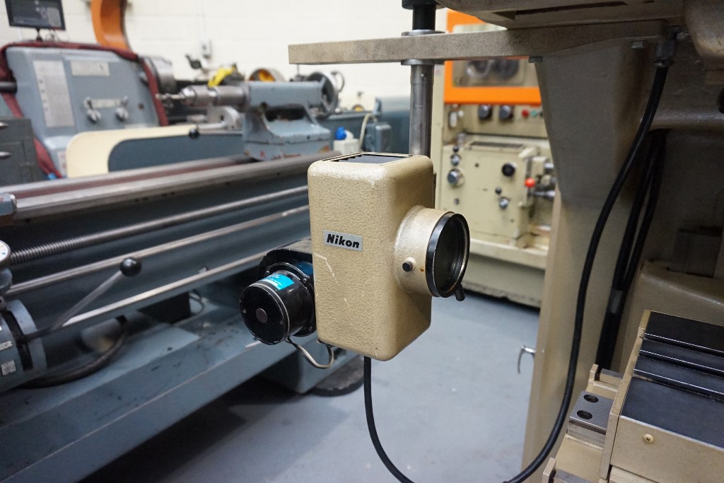 Nikon Model 5A Profile Projector