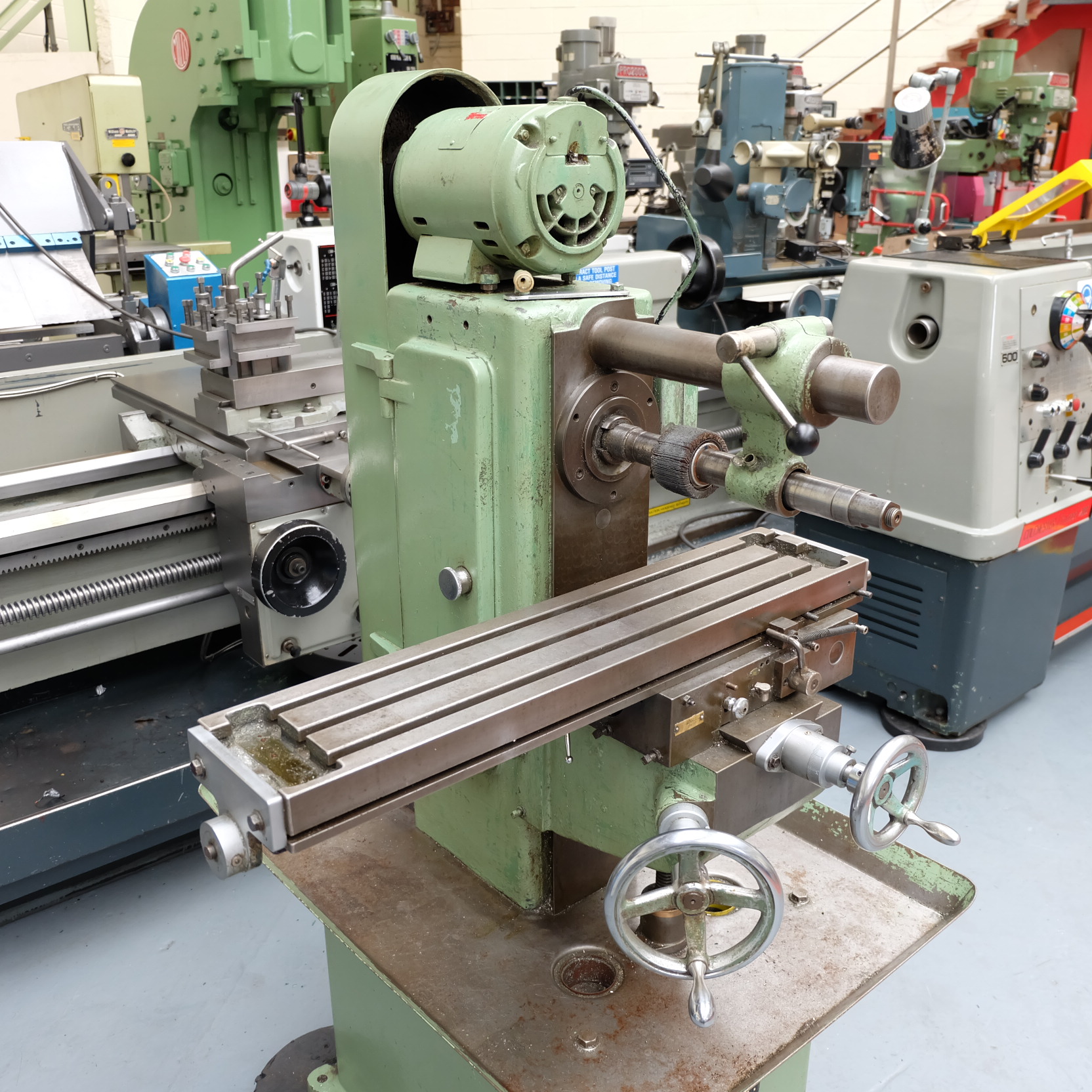 Tom Senior Major Horizontal Milling Machine