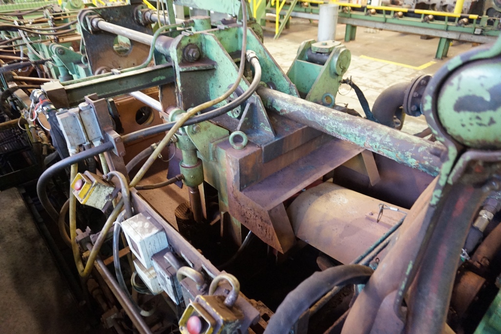 Innse Rotary Piercing Mill with Billet Pusher