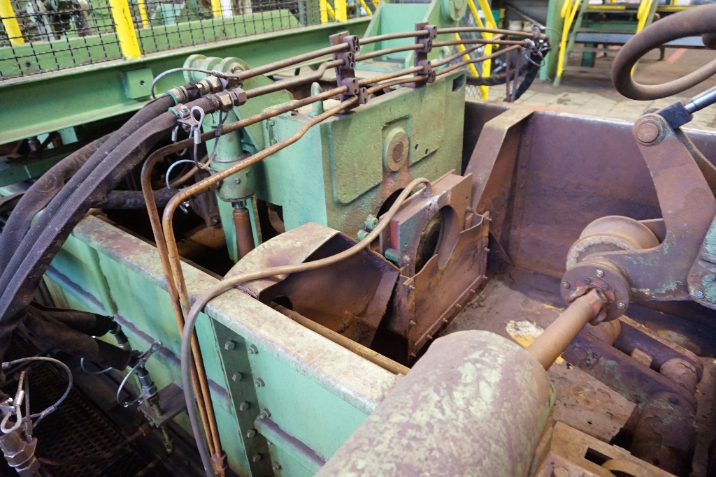 Innse Rotary Piercing Mill with Billet Pusher