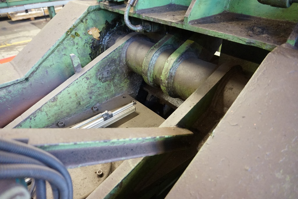 Innse Rotary Piercing Mill with Billet Pusher