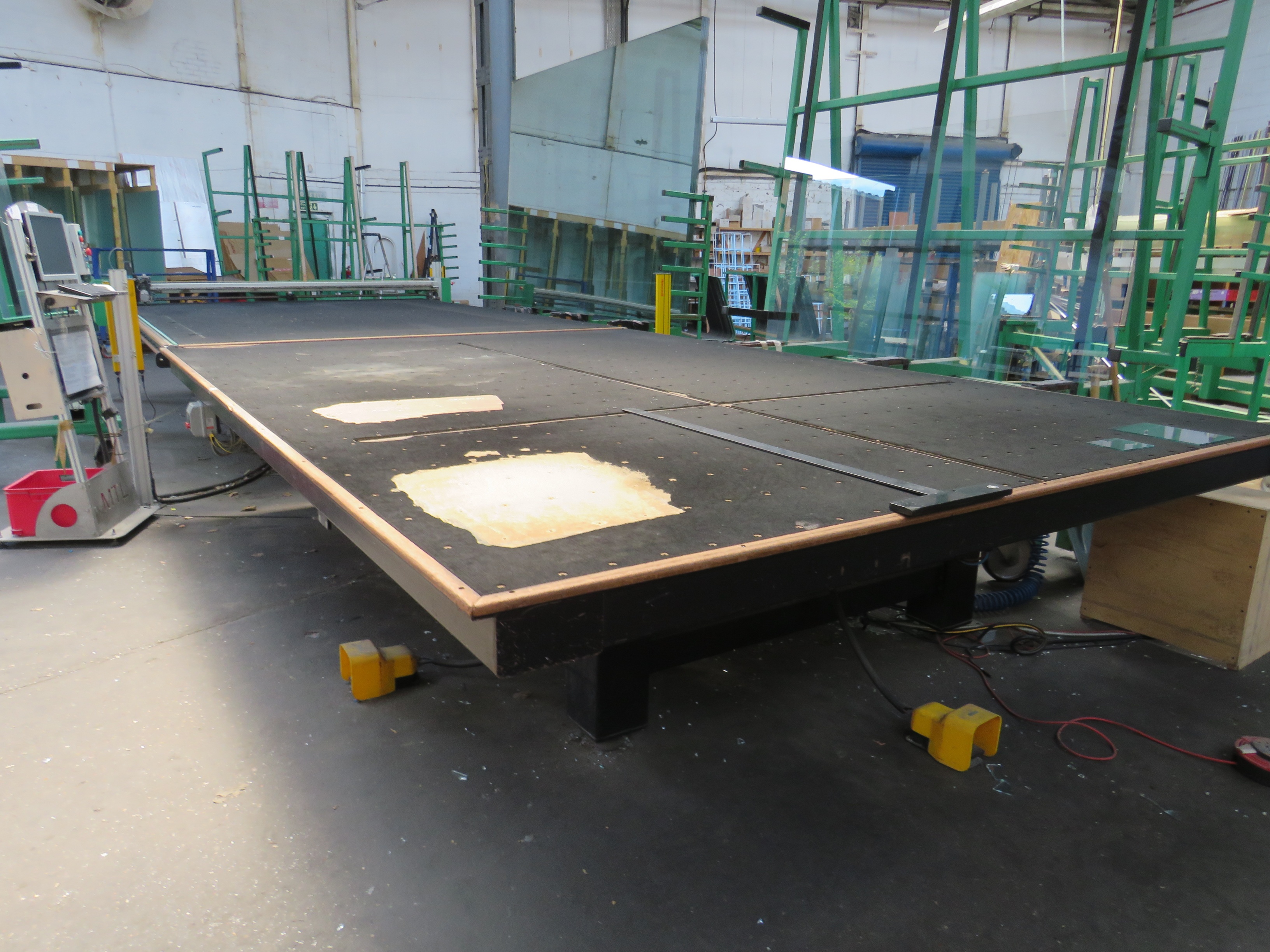 MTL 3m x 2M XY Cutting Table Model Panther ED