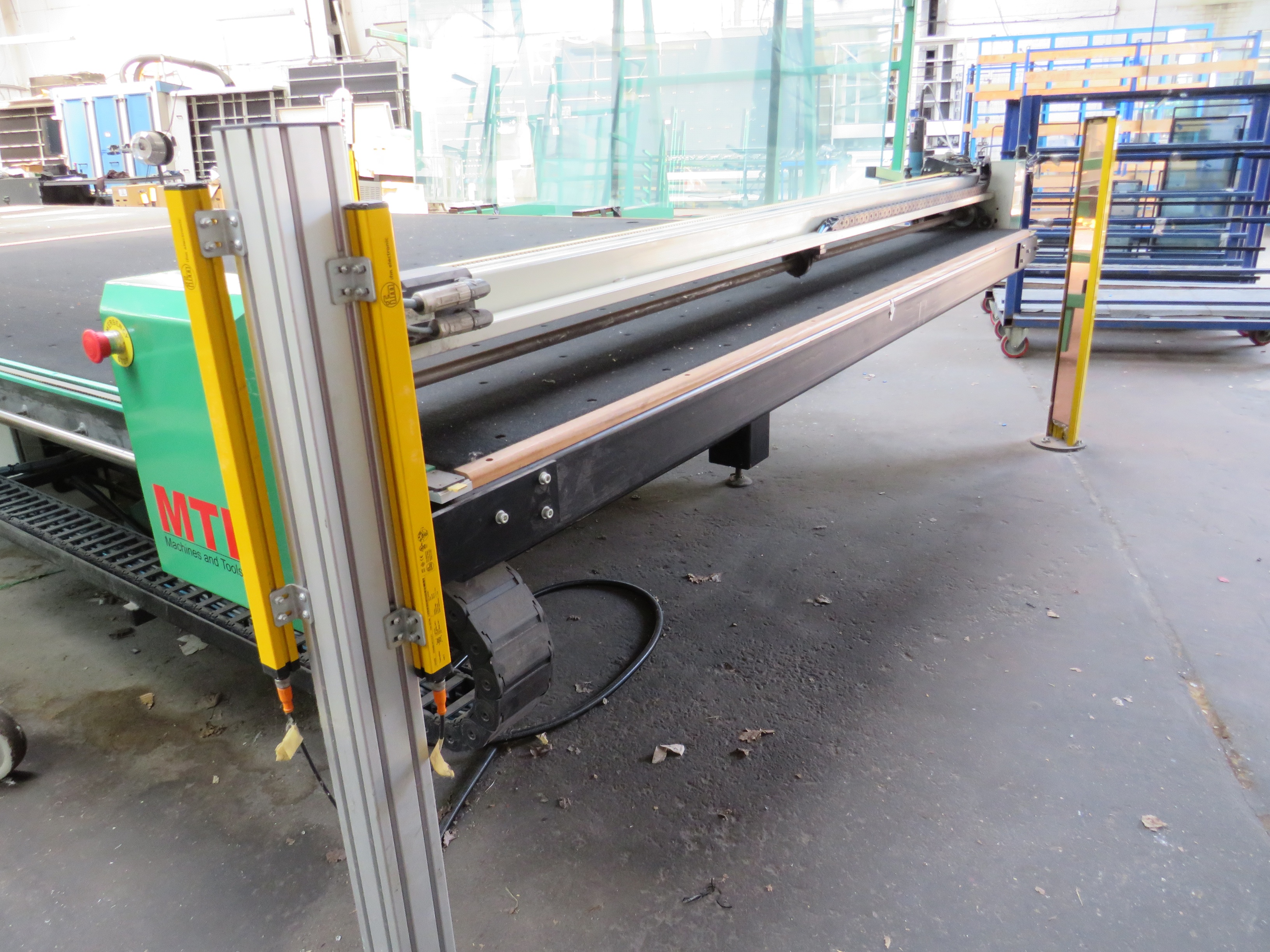 MTL 3m x 2M XY Cutting Table Model Panther ED