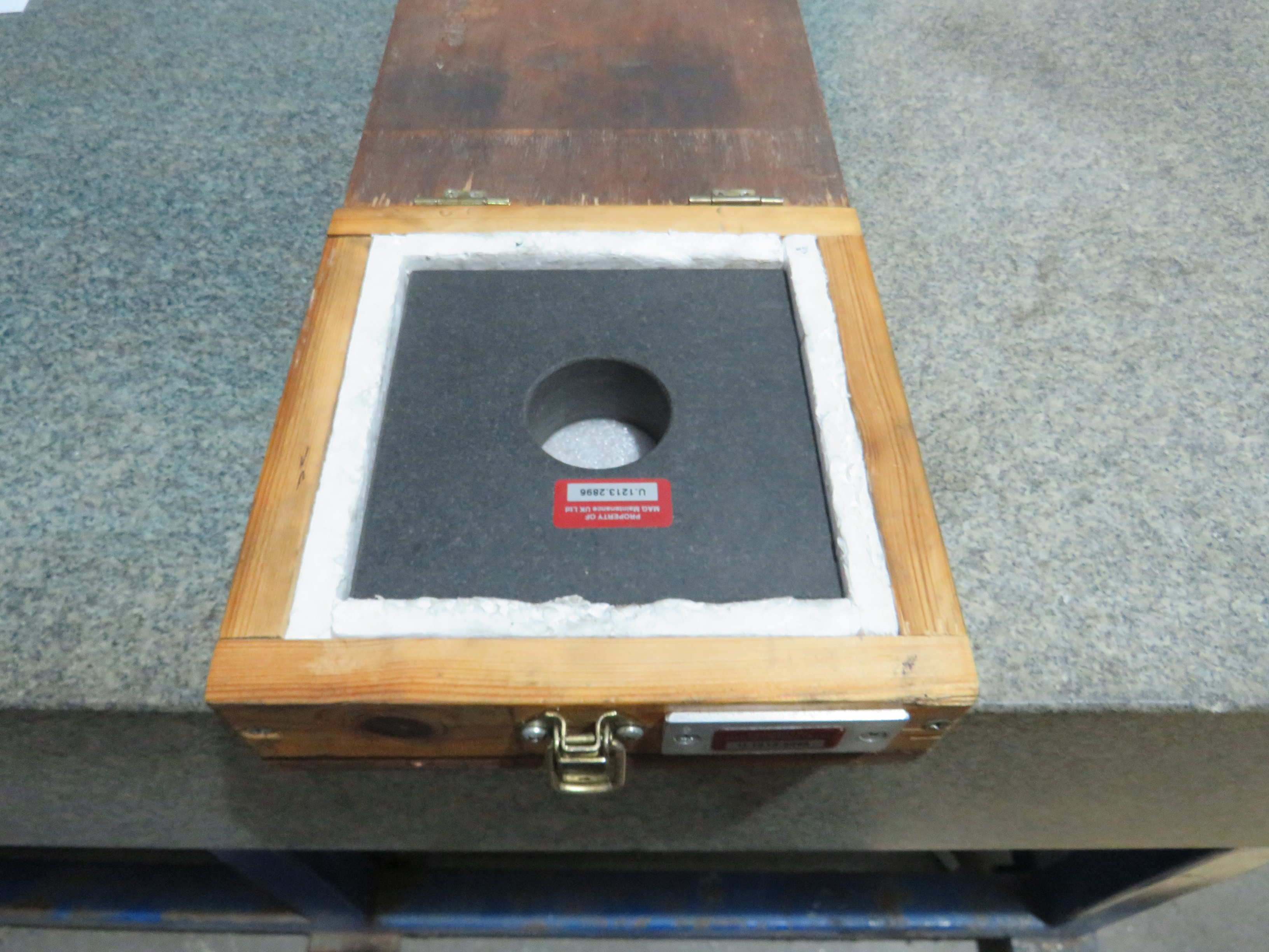 Granite Square 14" x 14"