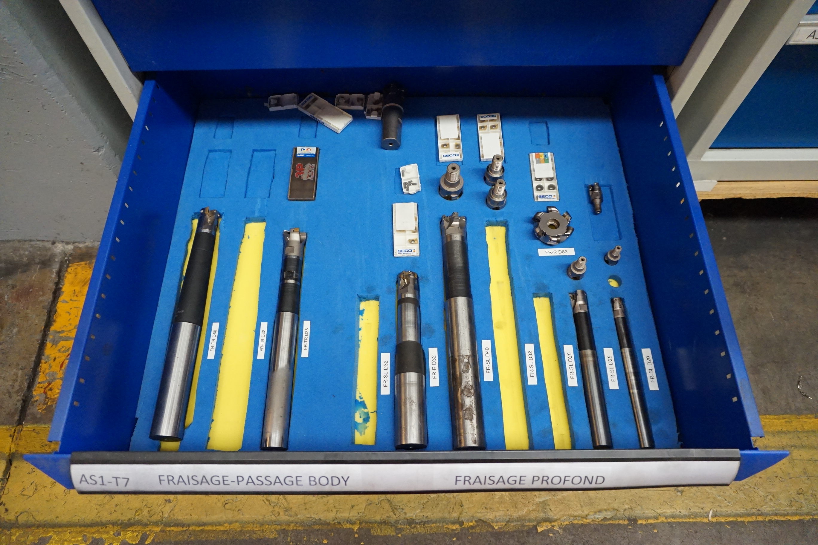7 Drawer Garant Tooling Cabinet