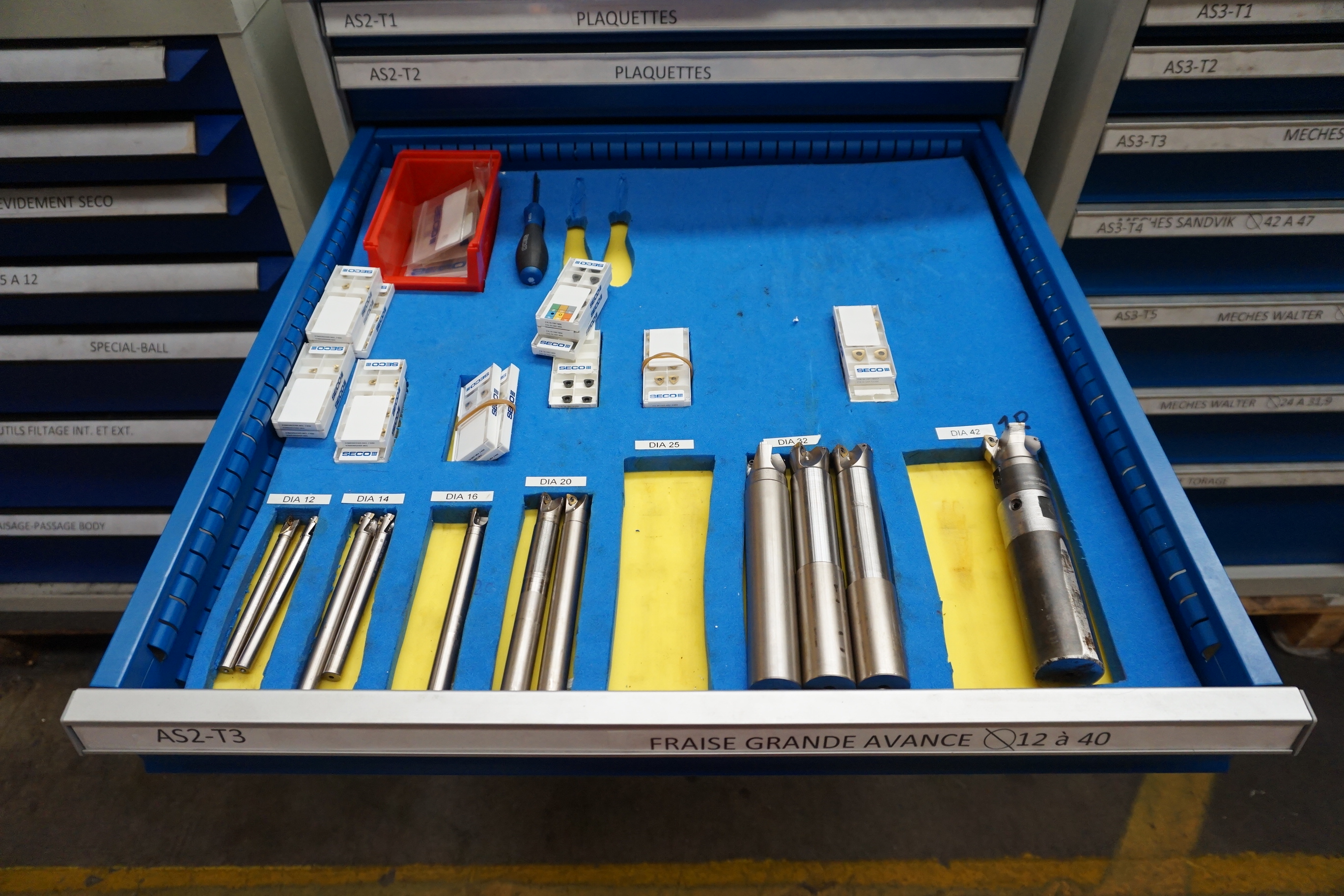 7 Drawer Garant Tooling Cabinet