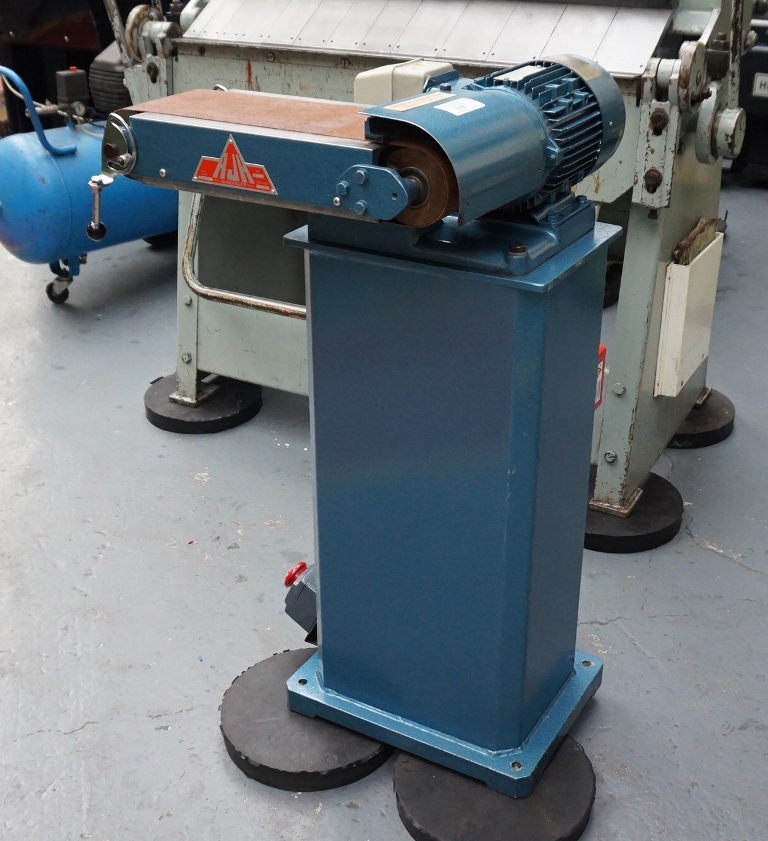 RJH Horizontal Pedestal Belt Linisher