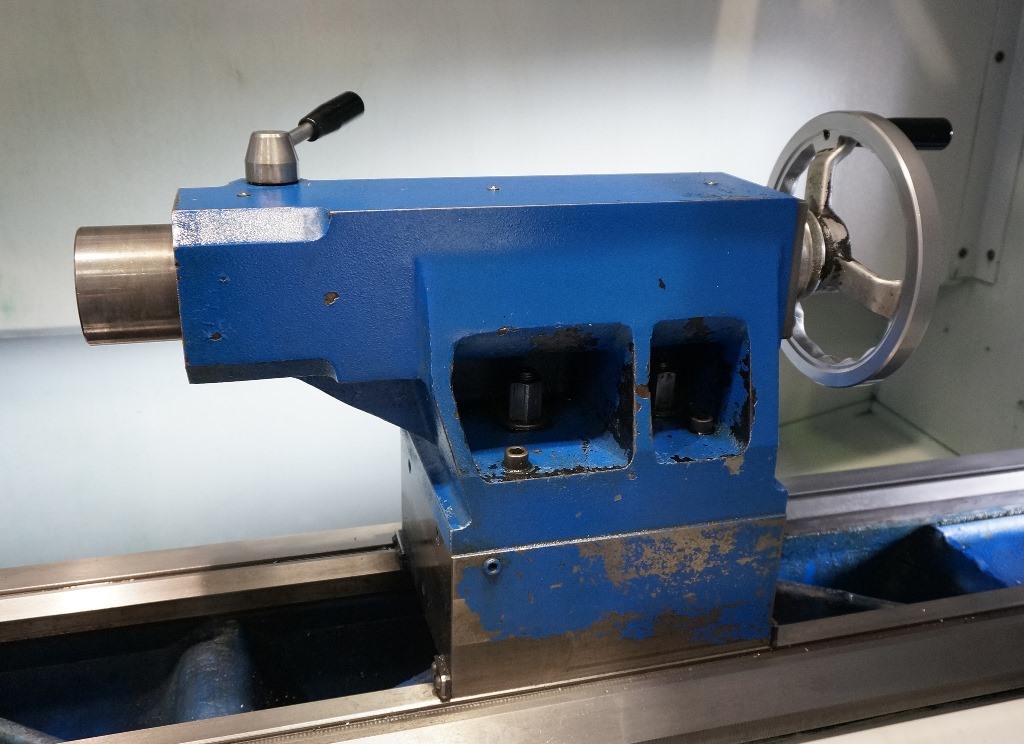 Ajax CNC Centre Lathe with GE Fanuc Series 2li-TB Control