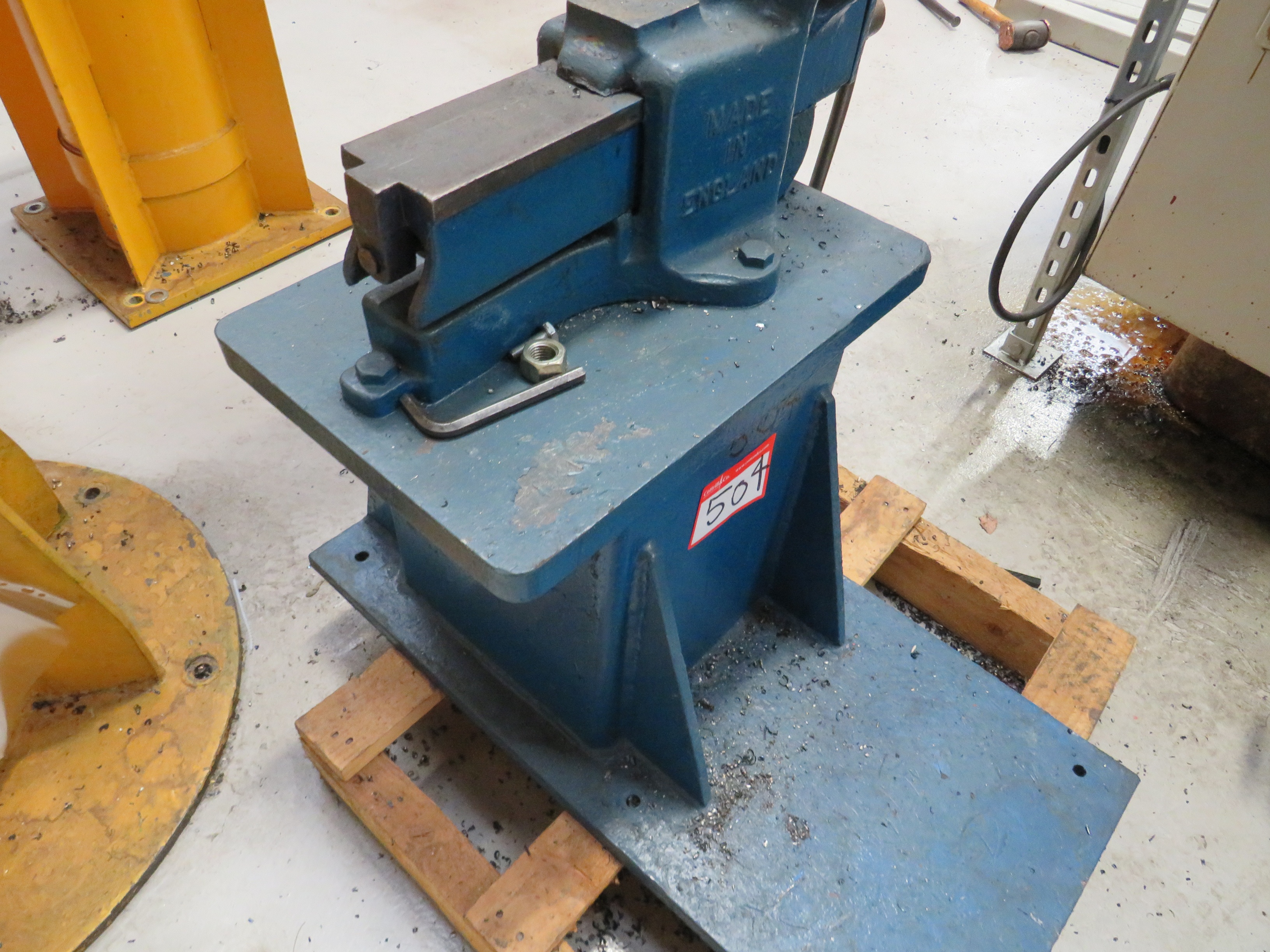 Cast Table with Record Vice No. 114