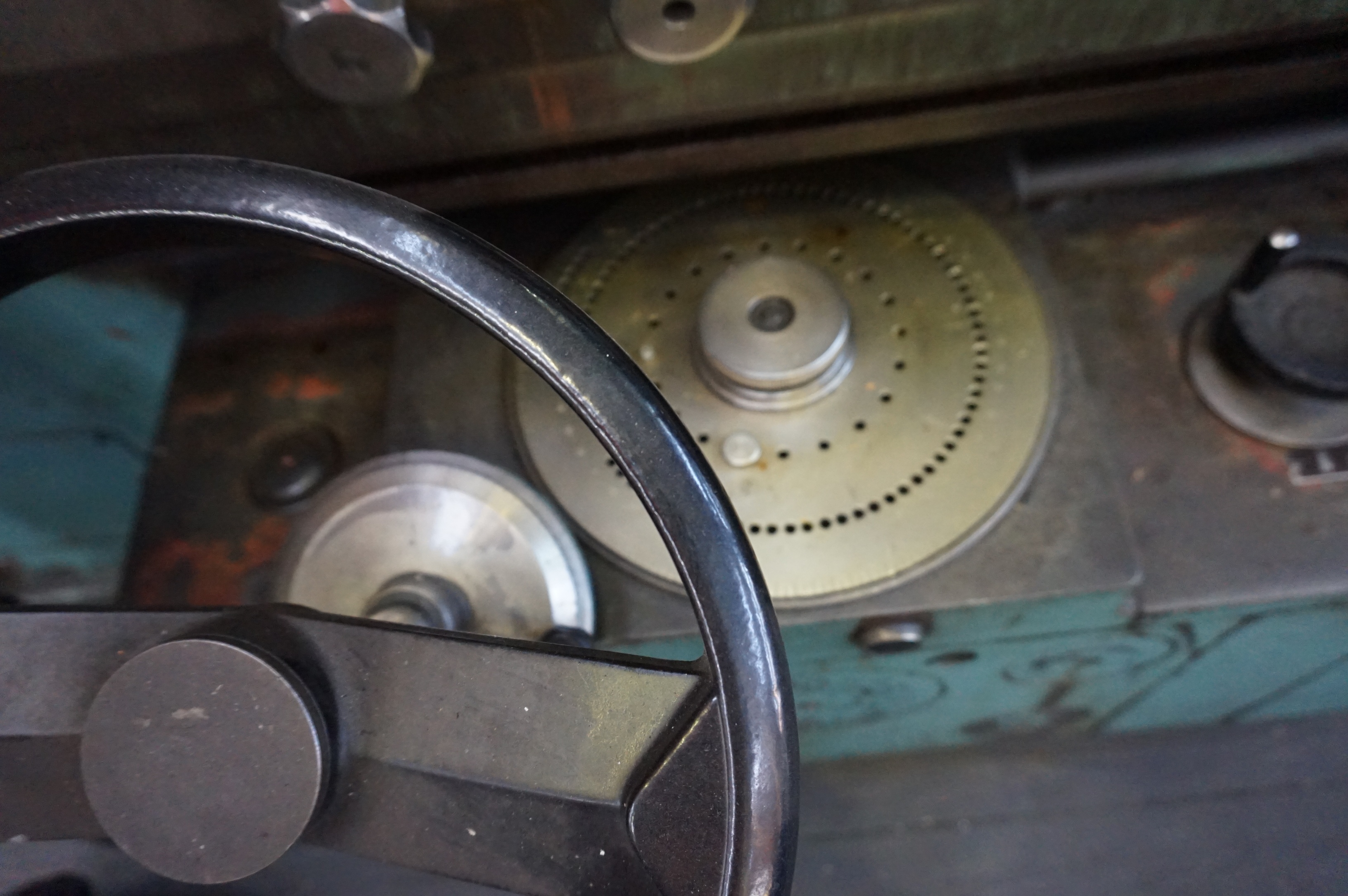 TOS BPV 40 Vertical Spindle Reciprocating Table Surface Grinder