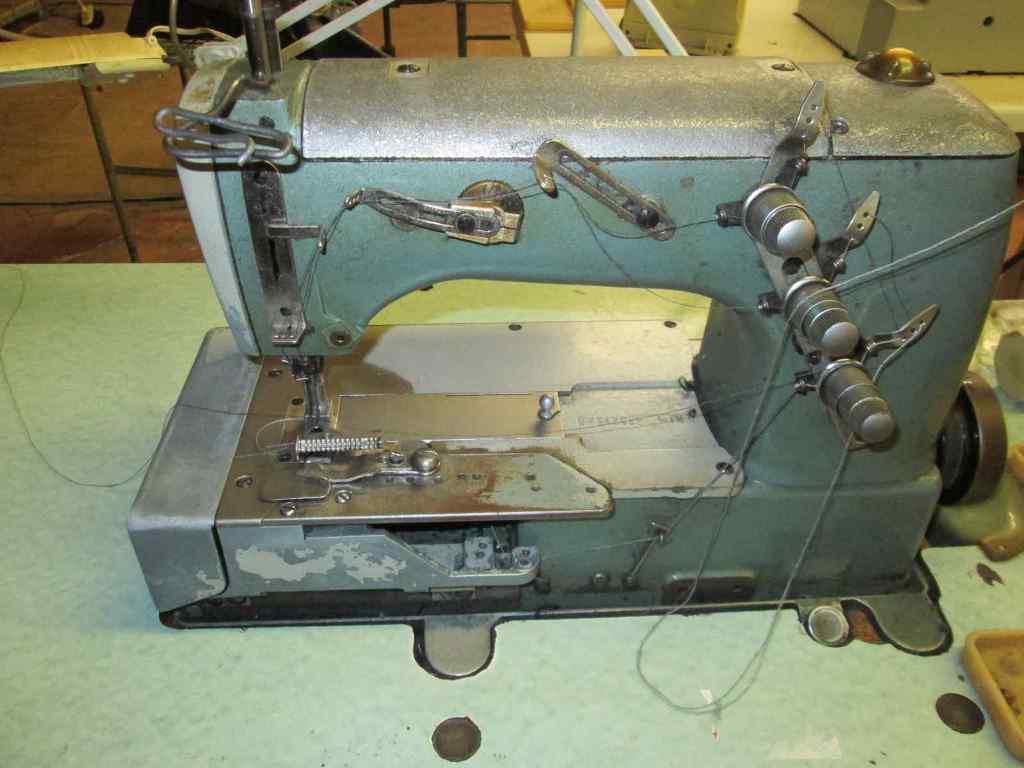 Rimoldi Twin Needle Three Thread Coverstitch Machine