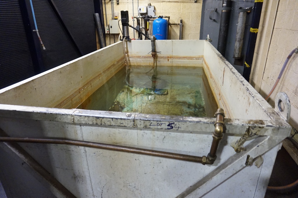 Gas Test with Water Tank