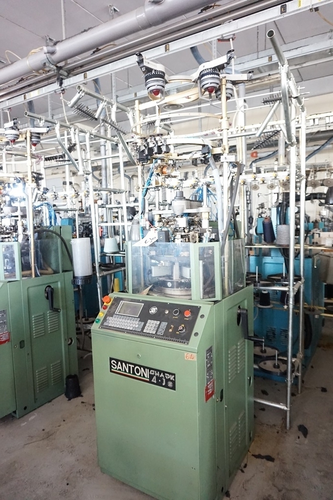 Santoni Shark 4J Hosiery Knitting Machine; 4" diameter; 132 Needle ...