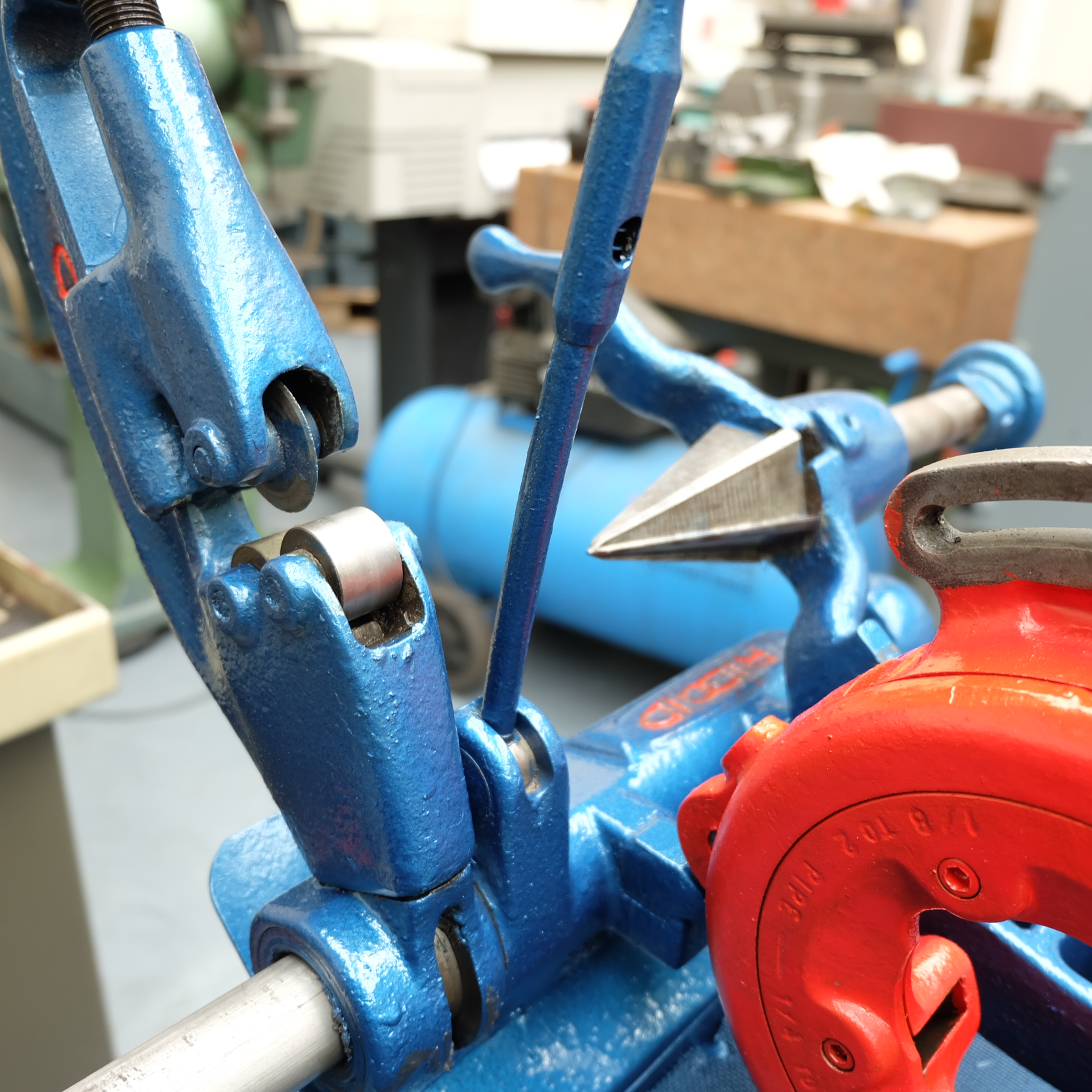 Rigid Type 535 Pipe Threading Machine