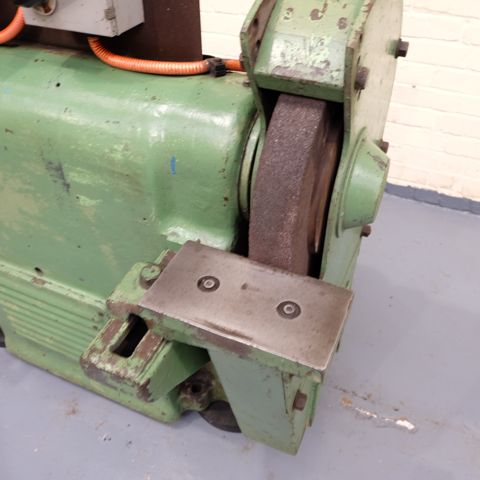 Heavy Duty Double Ended Fettling Grinder