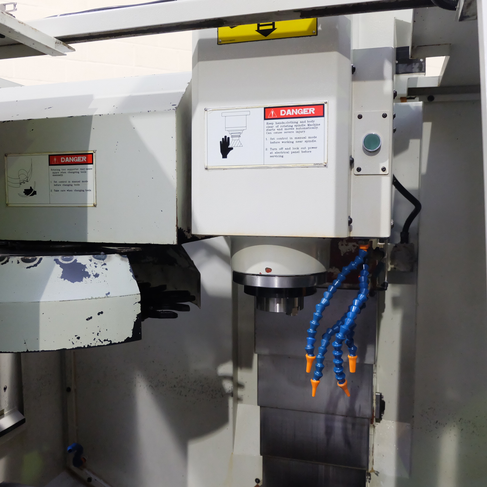 XYZ Mini Mill 560 CNC Vertical Milling Machine