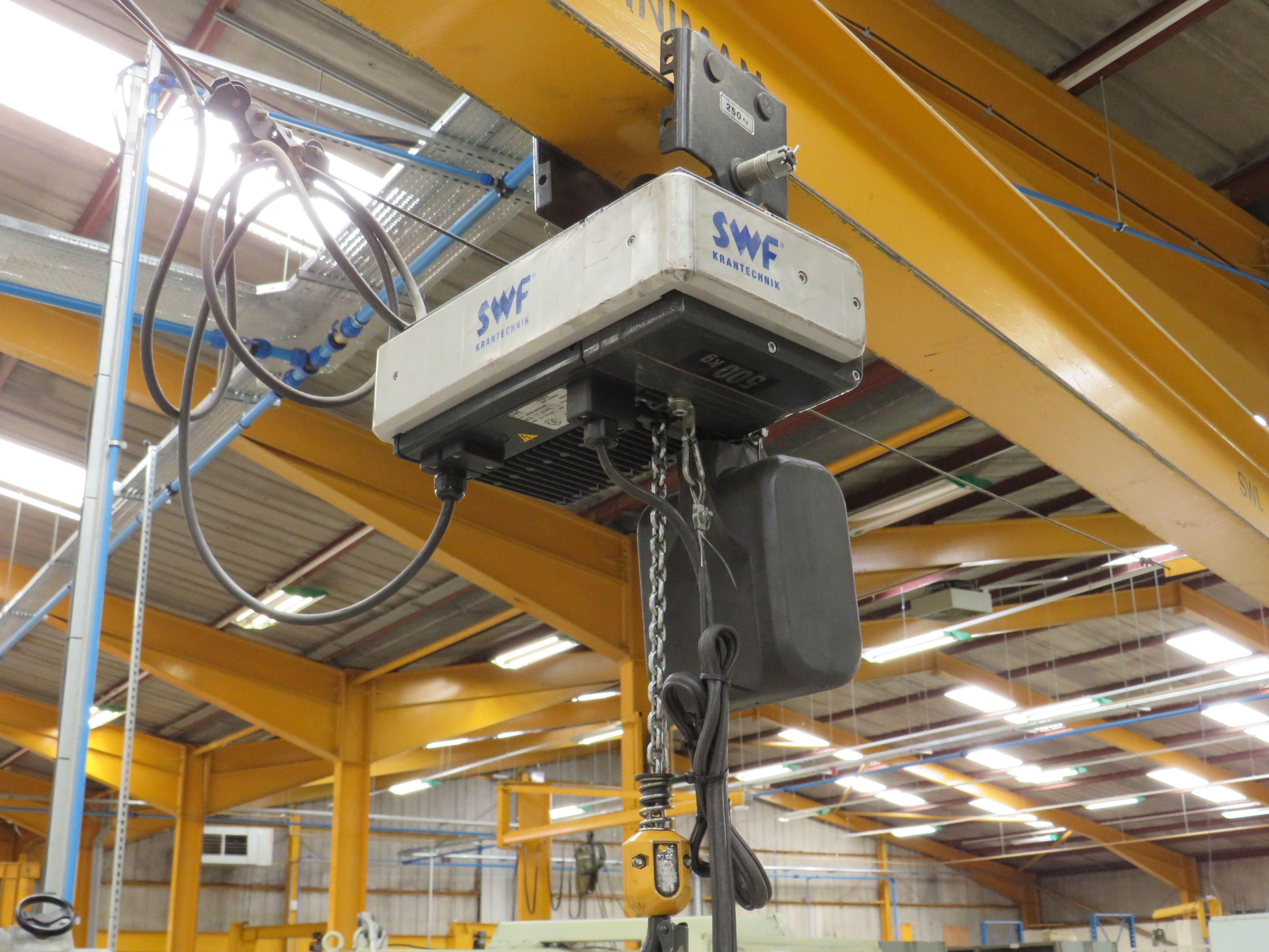 SWF 500kg Free Standing Pendant Controlled Jib Crane