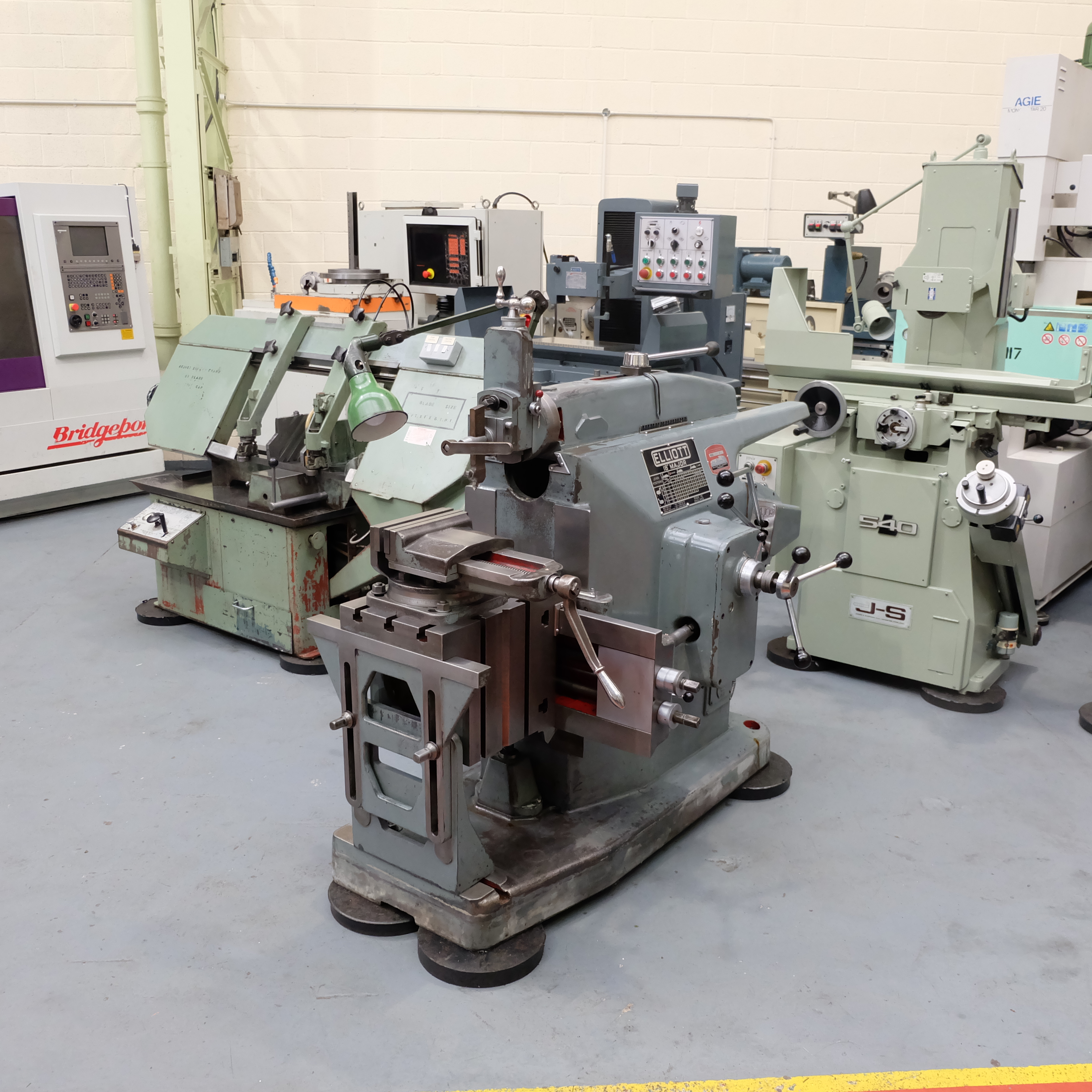 Elliott 18" Major Shaping & Slotting Machine