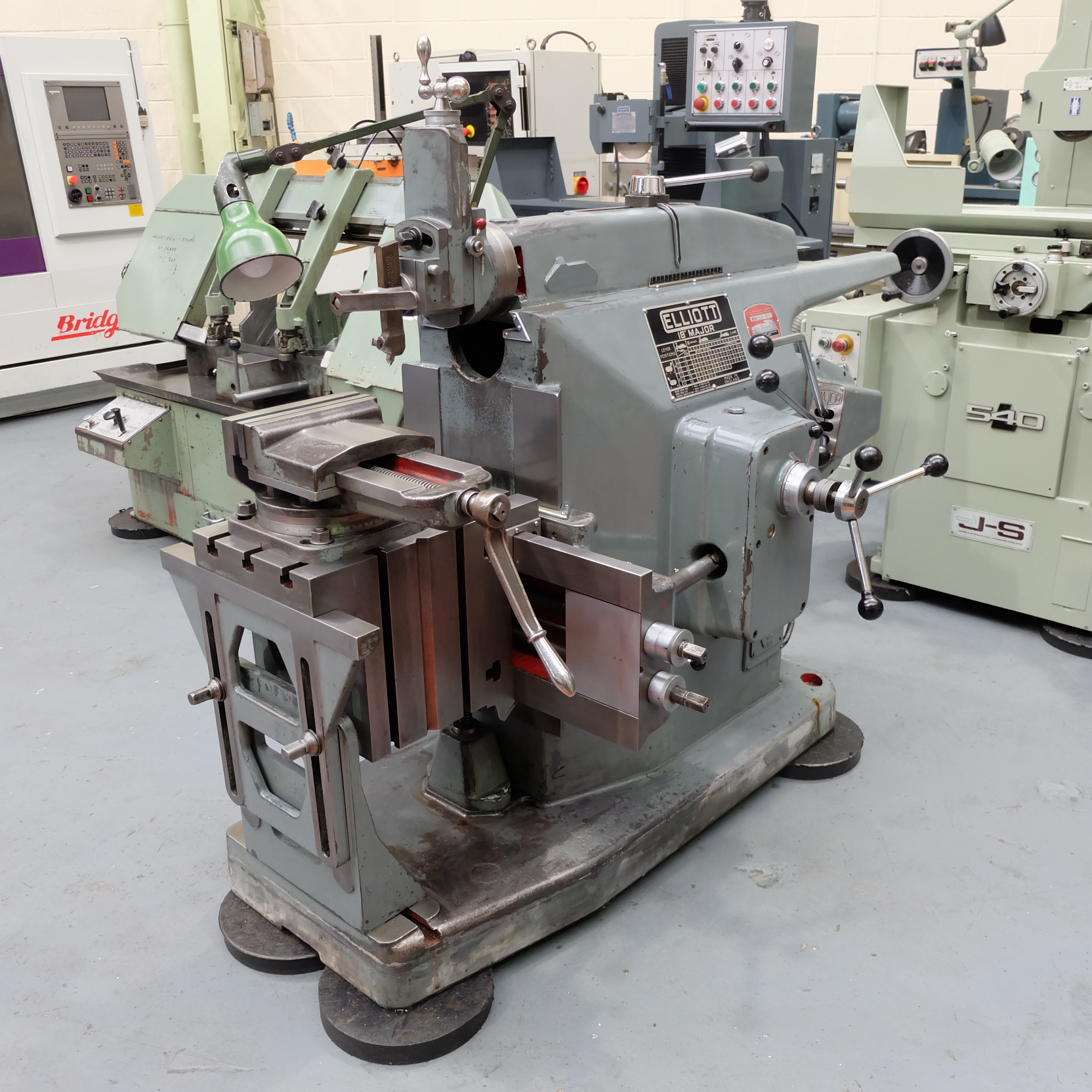 Elliott 18" Major Shaping & Slotting Machine