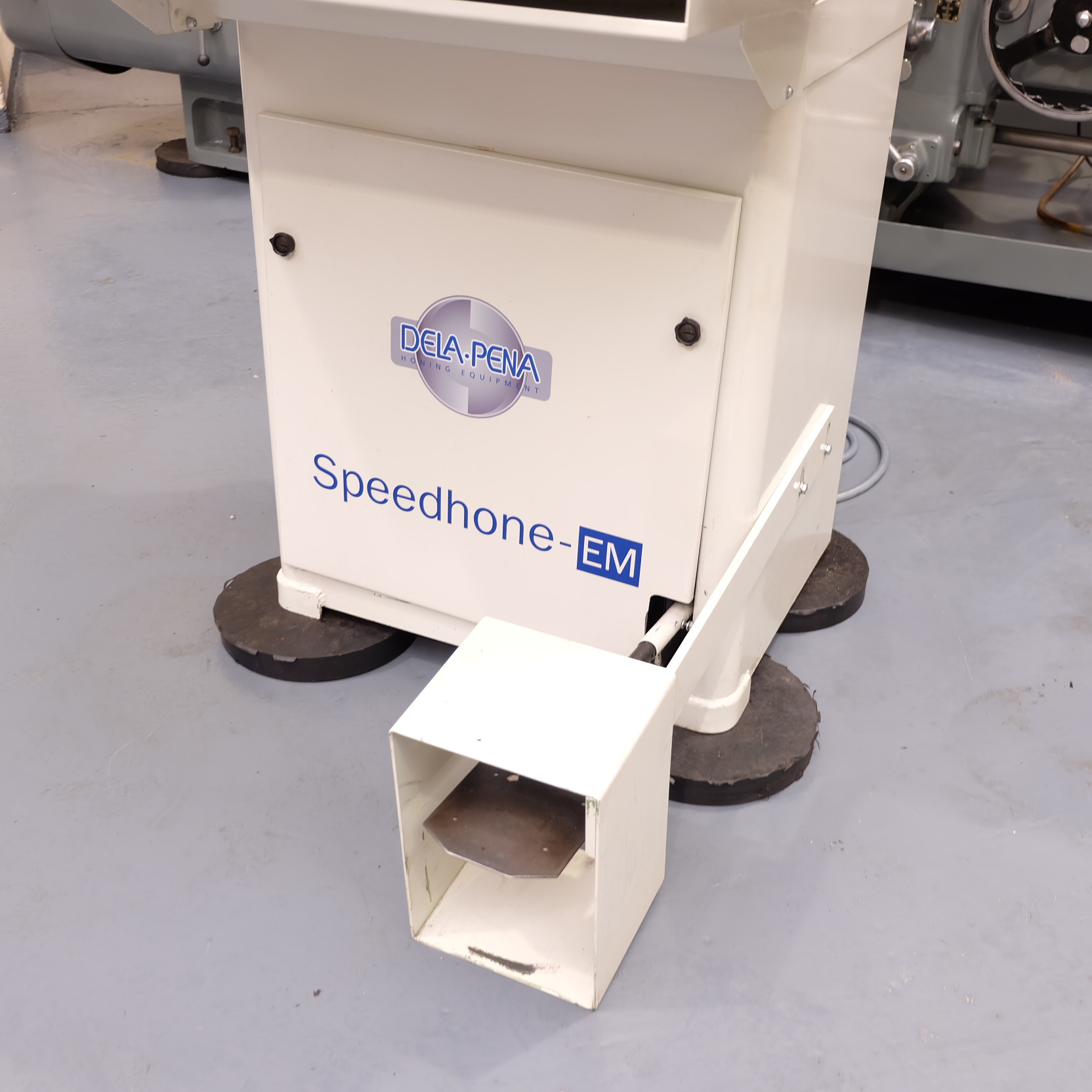 Delapena Speedhone Type EM Electronic Honing Machine