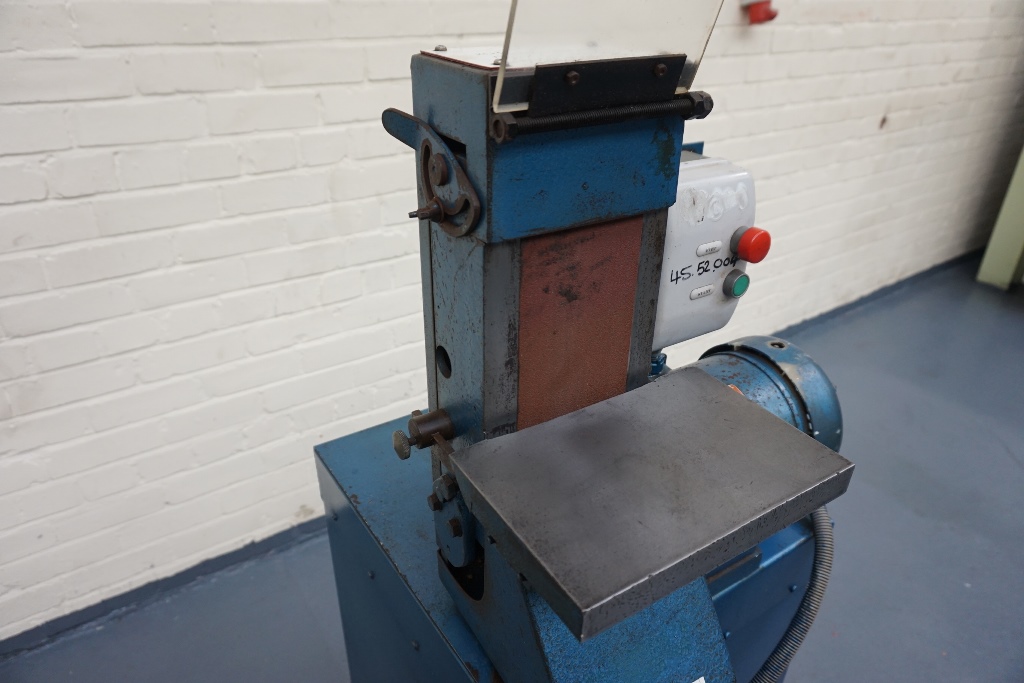 RJH Type T12V4R Vertical Bandfacer