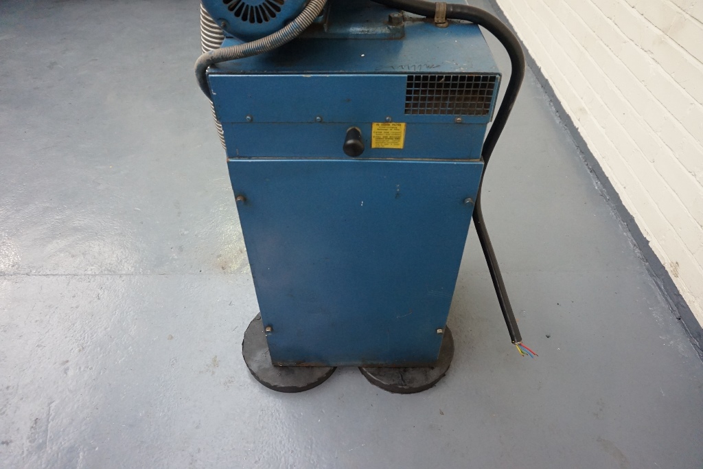 RJH Type T12V4R Vertical Bandfacer