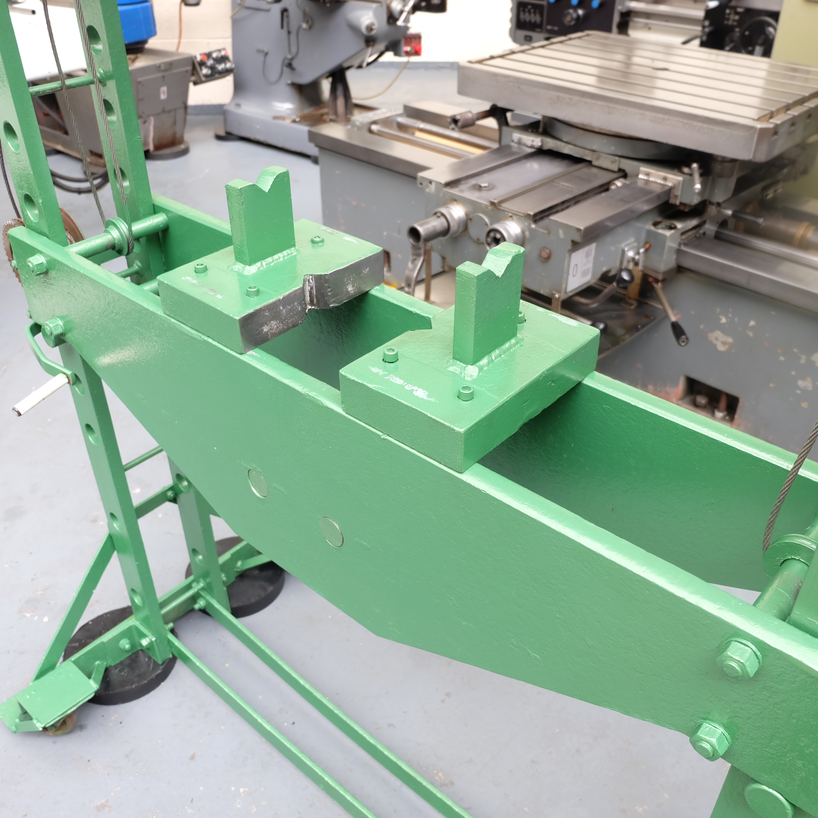 Churchill 37 UB Powered Hydraulic Garage Press