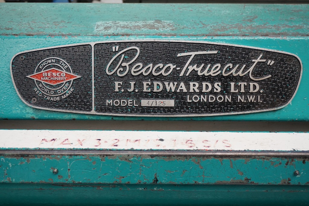 Edwards Besco Truecut Model 4/125 Power Guillotine