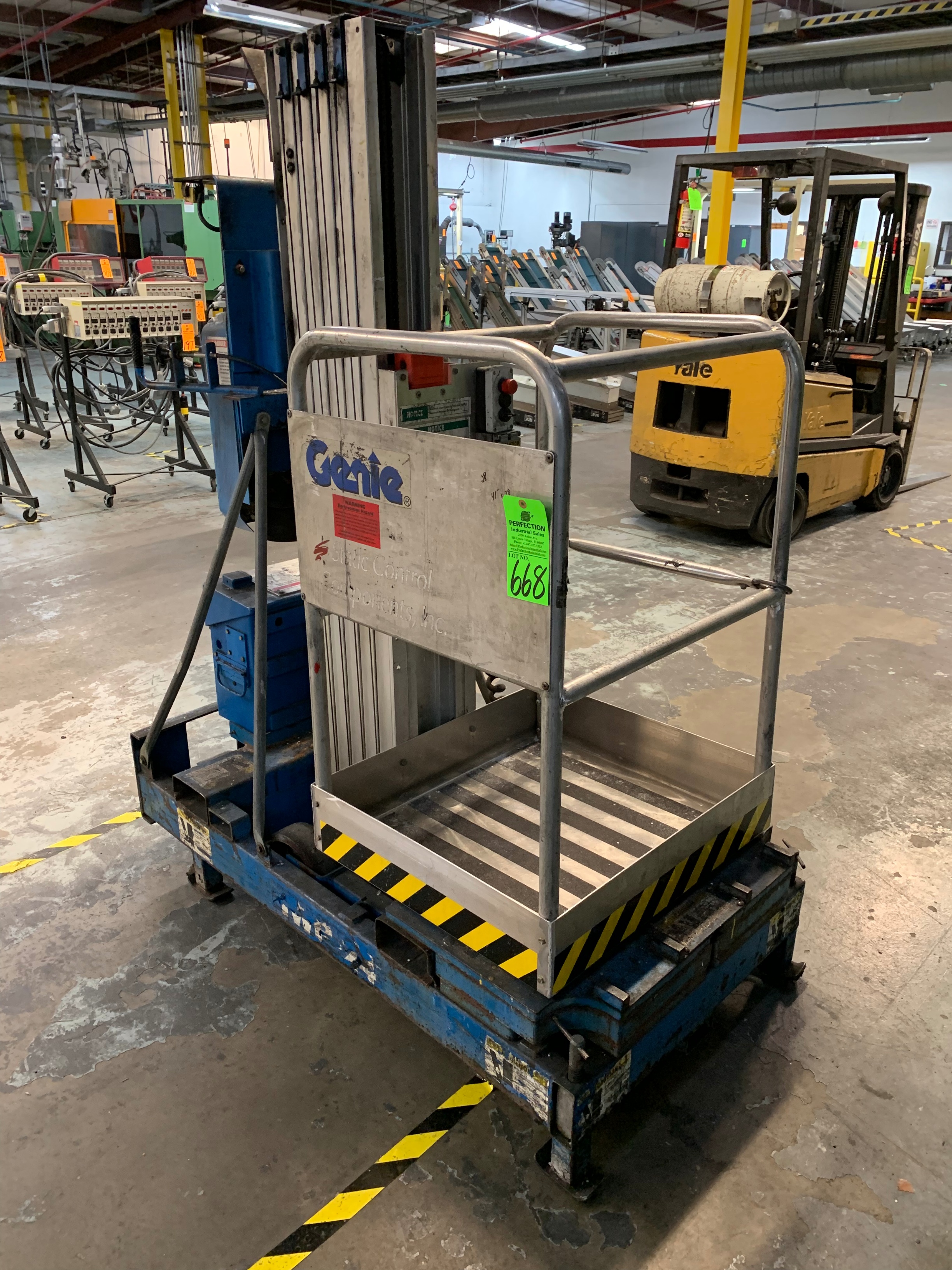 Genie IWP-24 Aerial Lift, s/n 4093-1016, 24' Max Platform Height, 350 ...