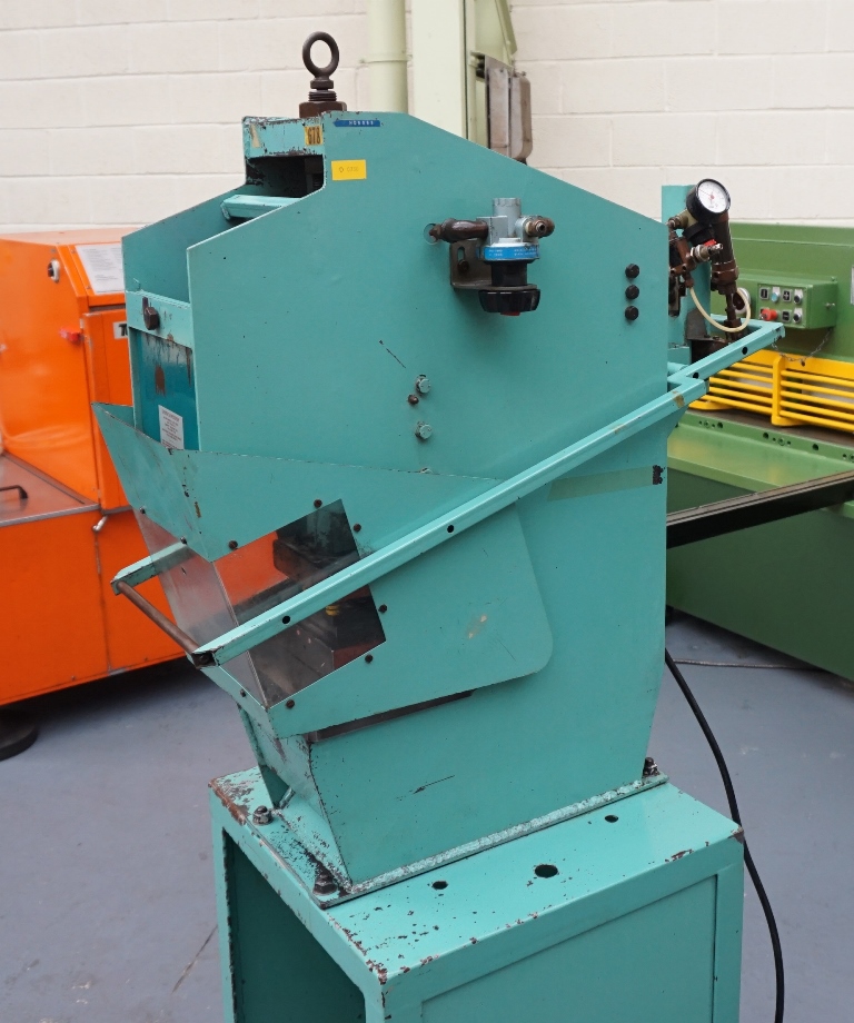 Bench Type Pnuematic Press