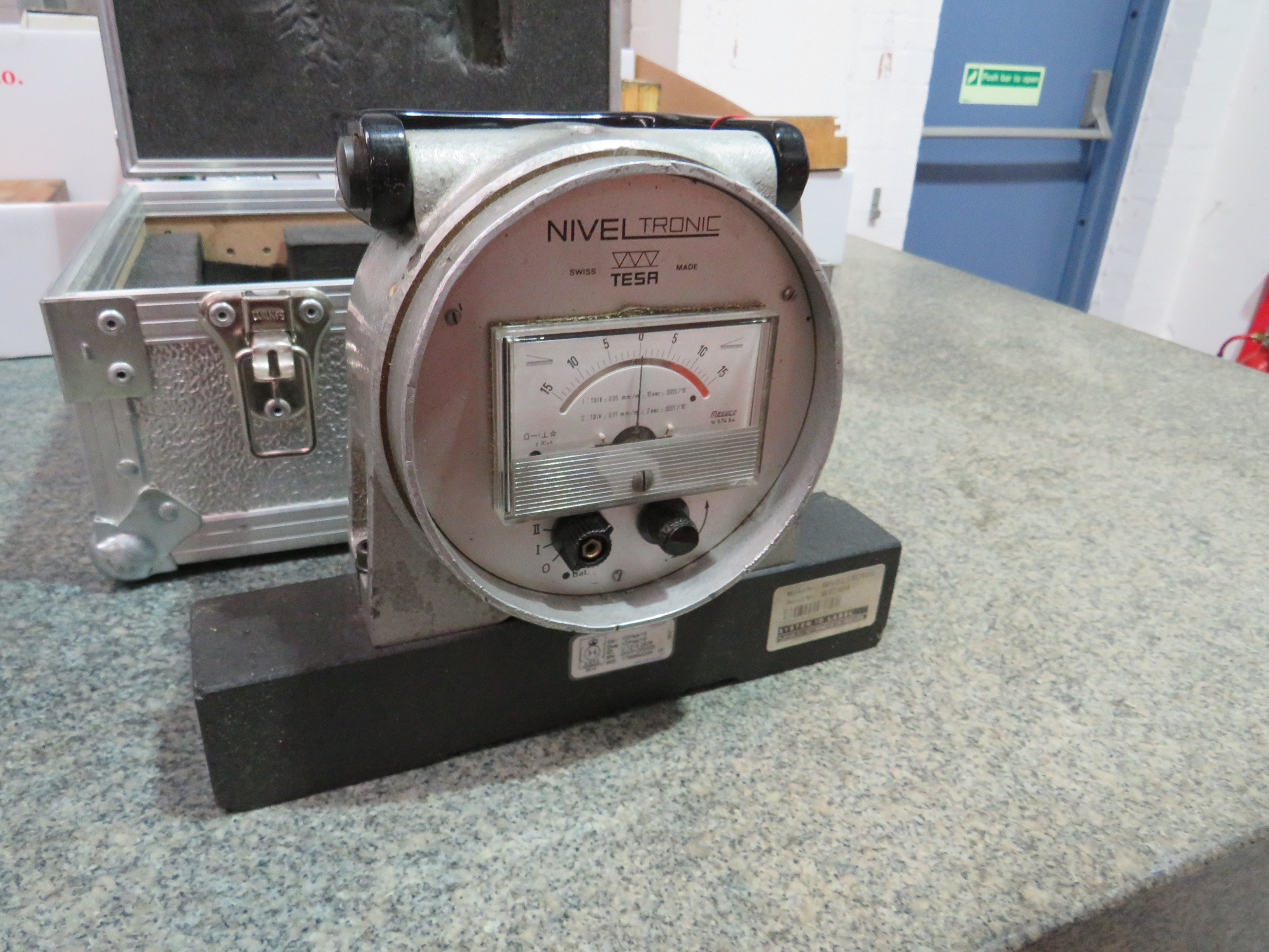 Tesa Nivel Tronic Electronic Machine Level