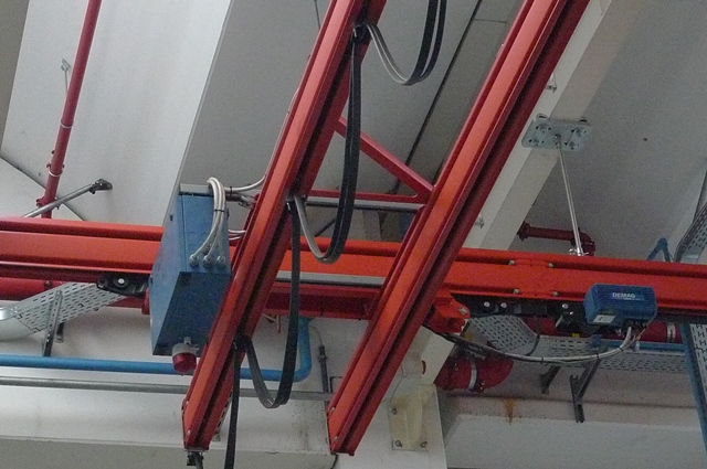 Demag Chain hoists with KBK monorail system