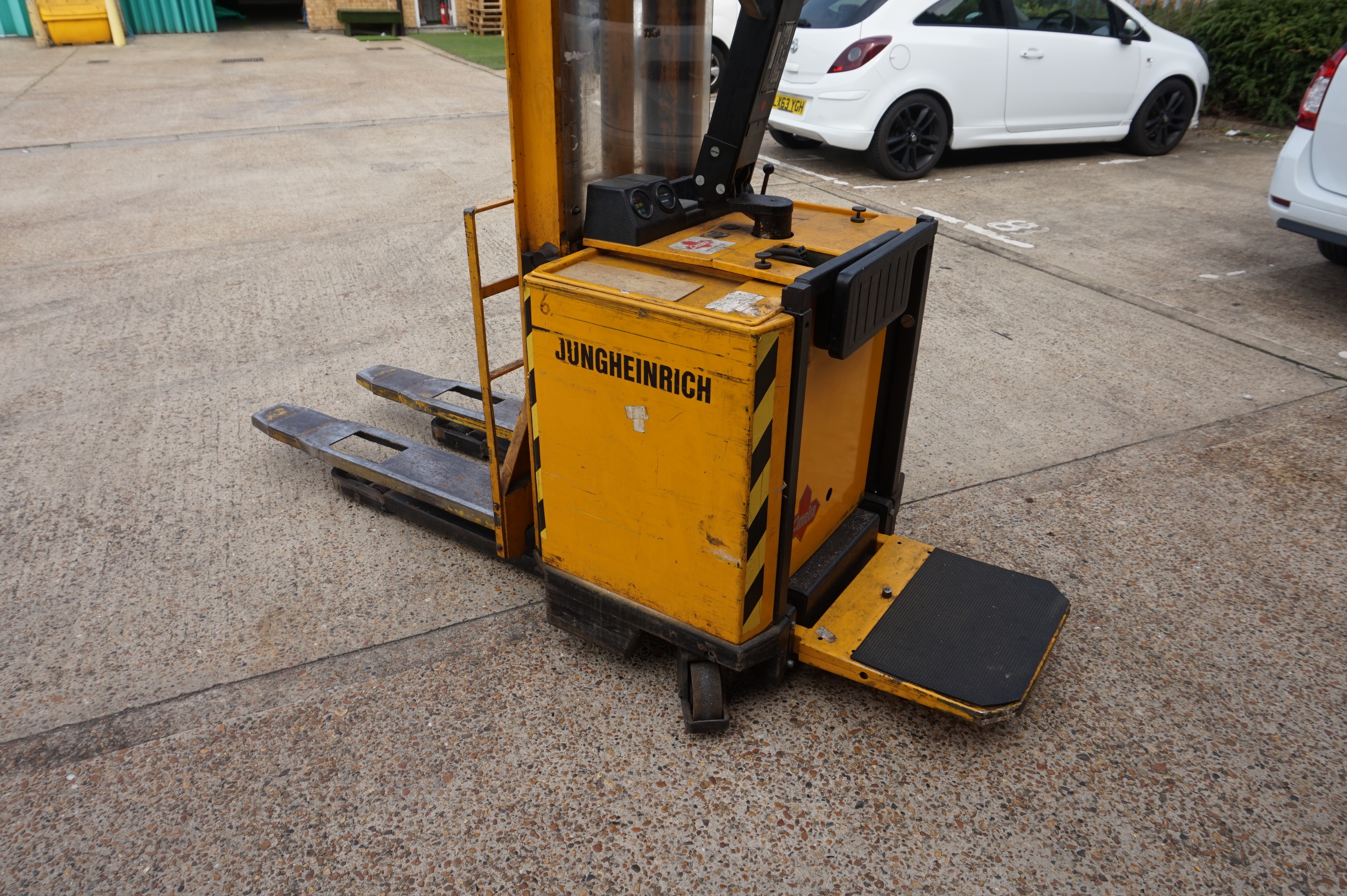 Jungheinrich Electrical Pedestrian Pallet Truck