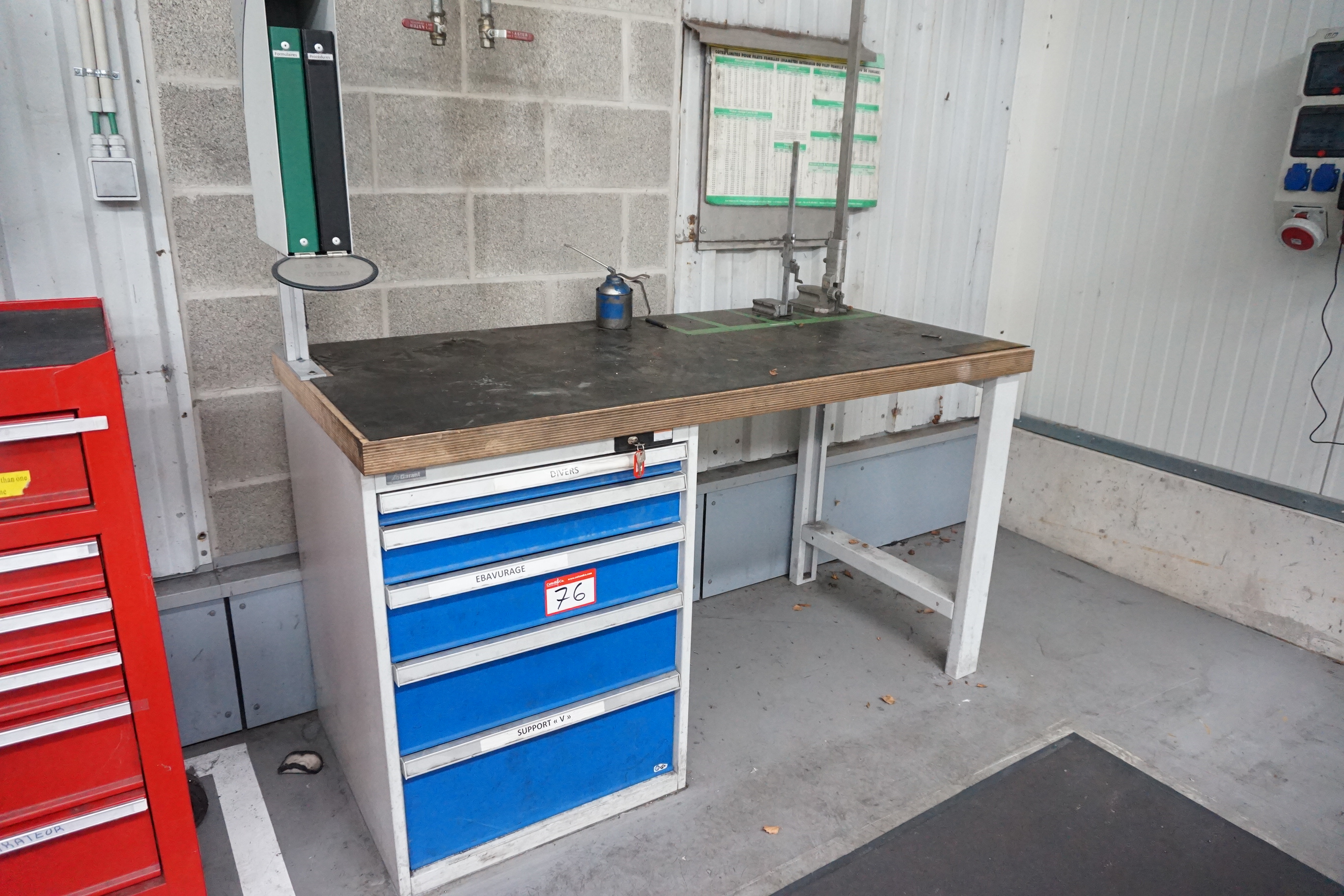 Garant Bench with 5 Drawer Cabinet