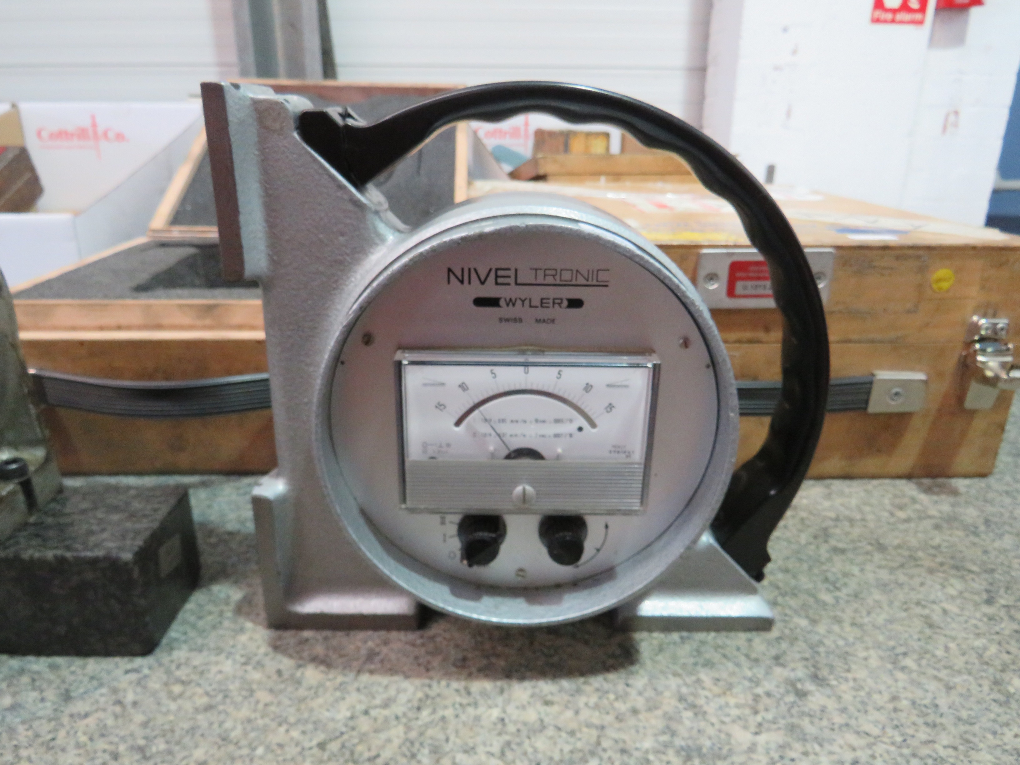 Tesa Nivel Tronic Electronic Machine Level