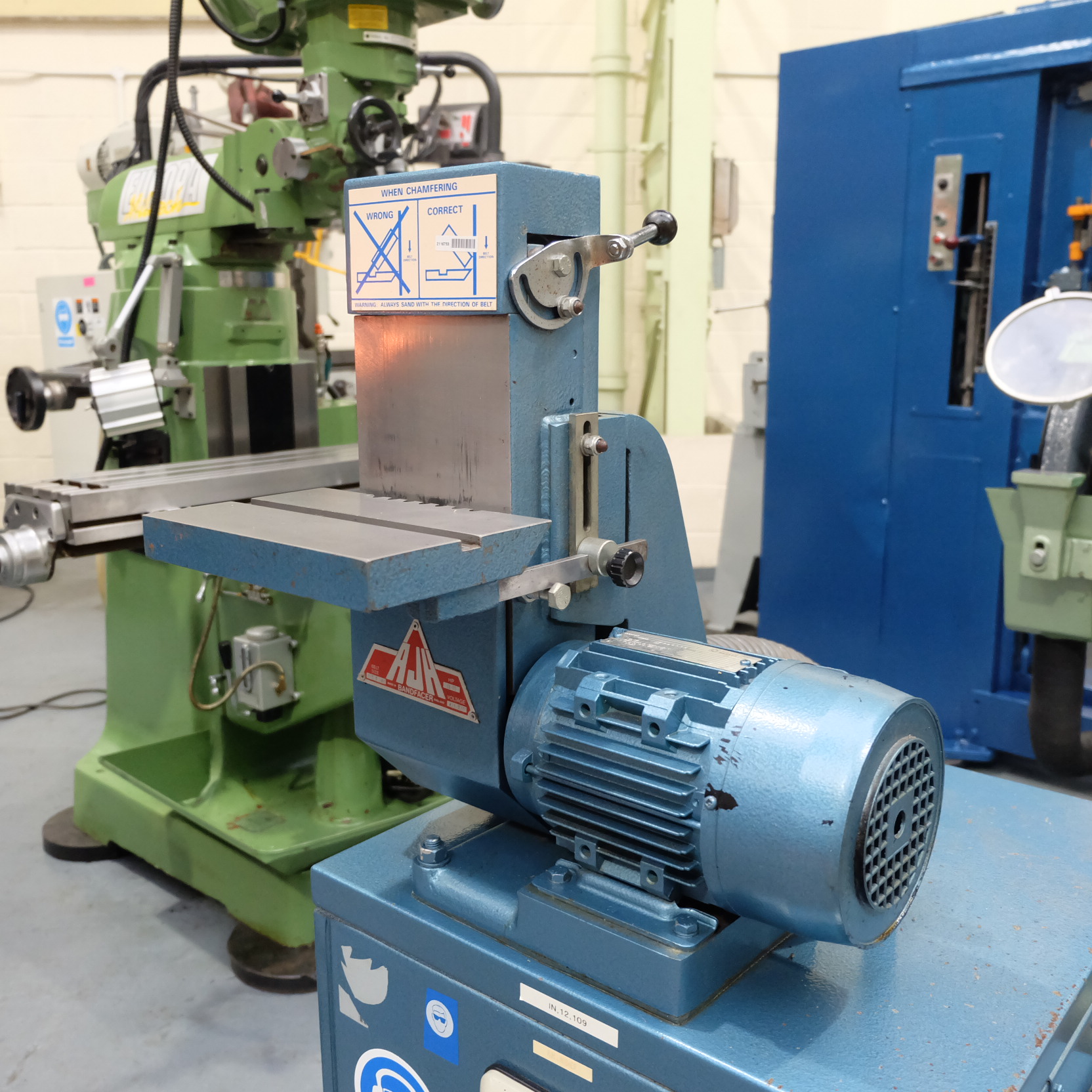 RJH Vertical Bandfacer