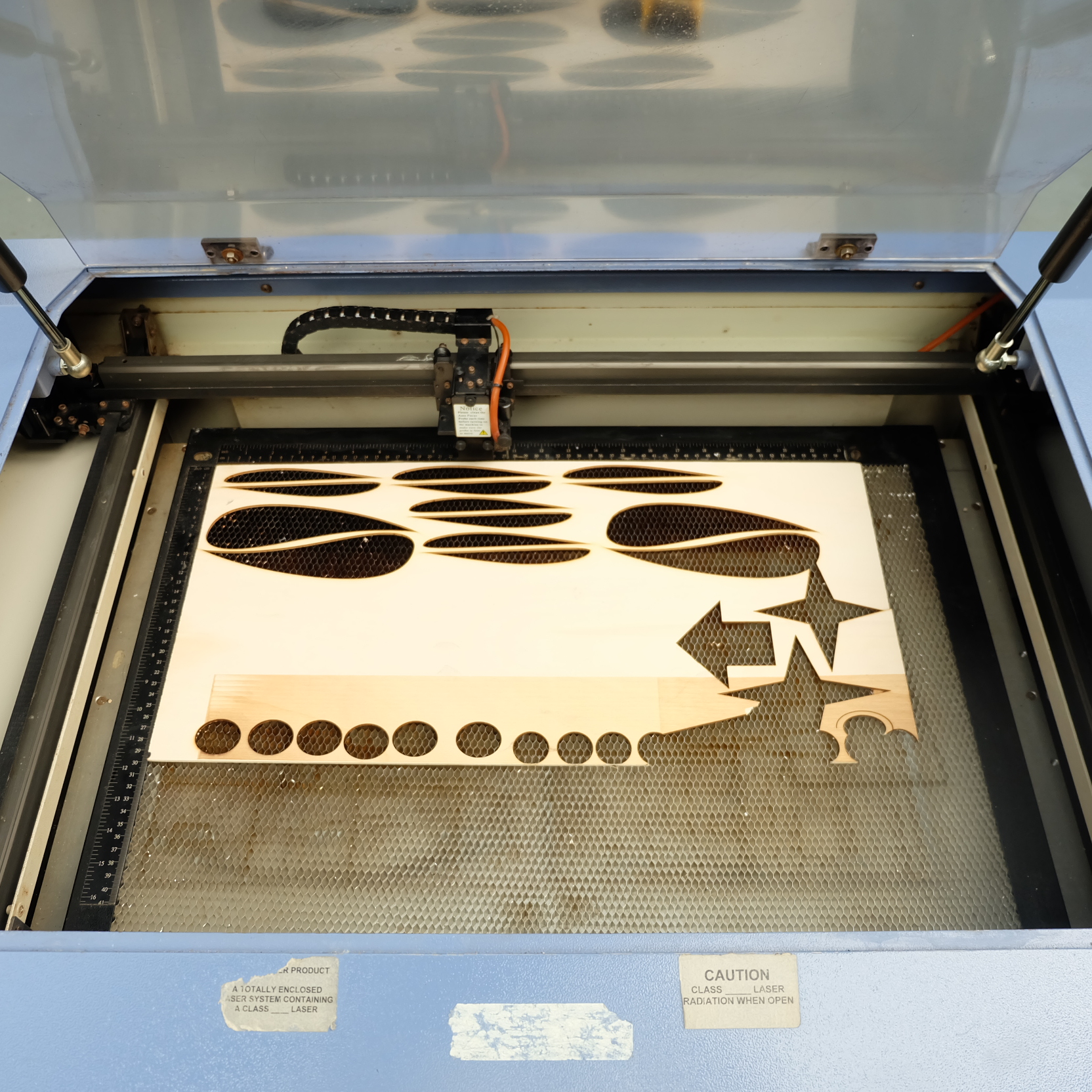 Laser Pro Mercury l-12: C02 Laser Engraver