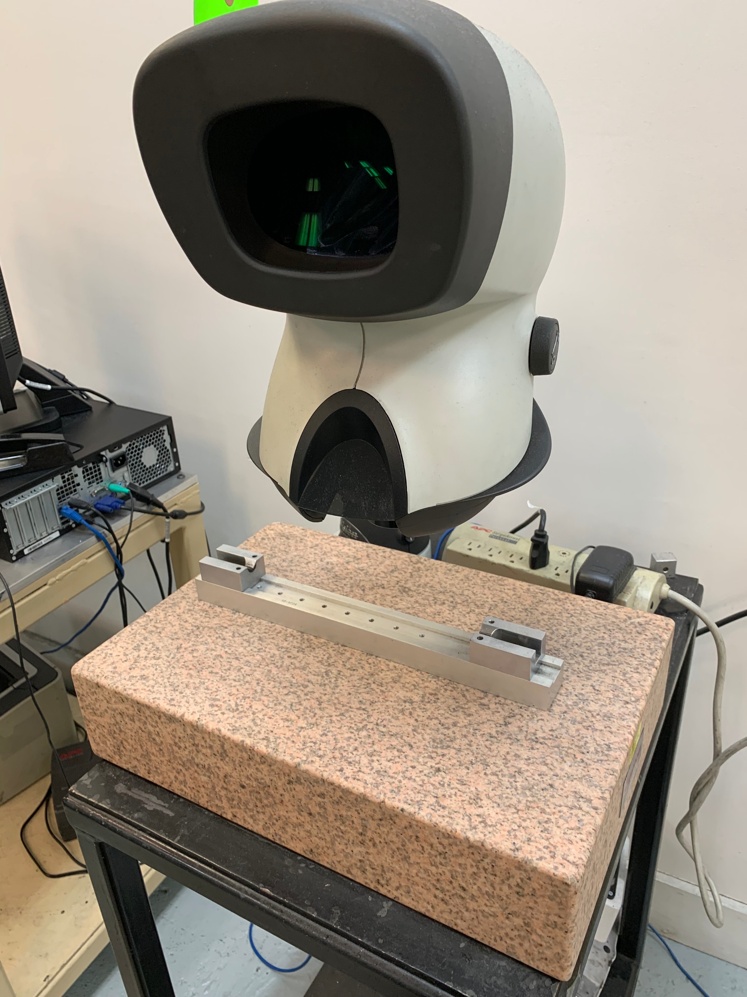 Vision Engineering Mantis Elite Stereo Microscope w/ Starrett 12" x 18 ...